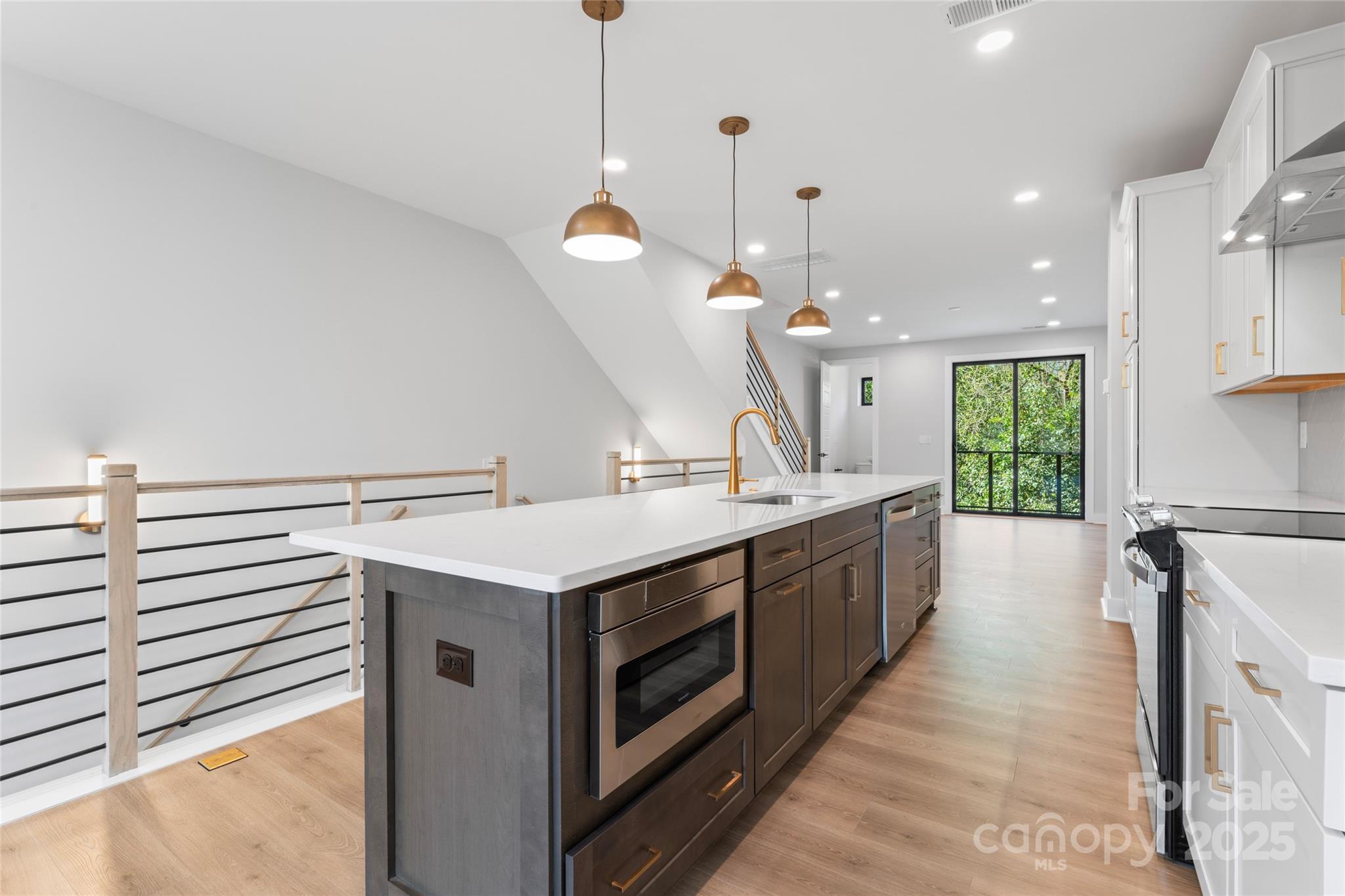 Photo 4 of 3453 Byrnes Street, Charlotte, NC