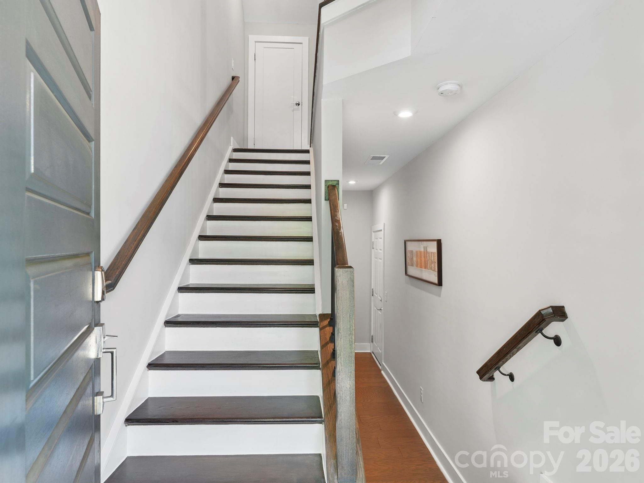Photo 4 of 3808 Sky Haven Drive, Charlotte, NC