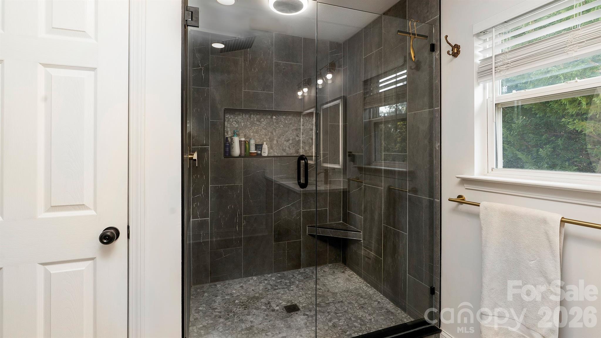 6934 Evanton Loch Road, Charlotte, NC - photo 19 of 32