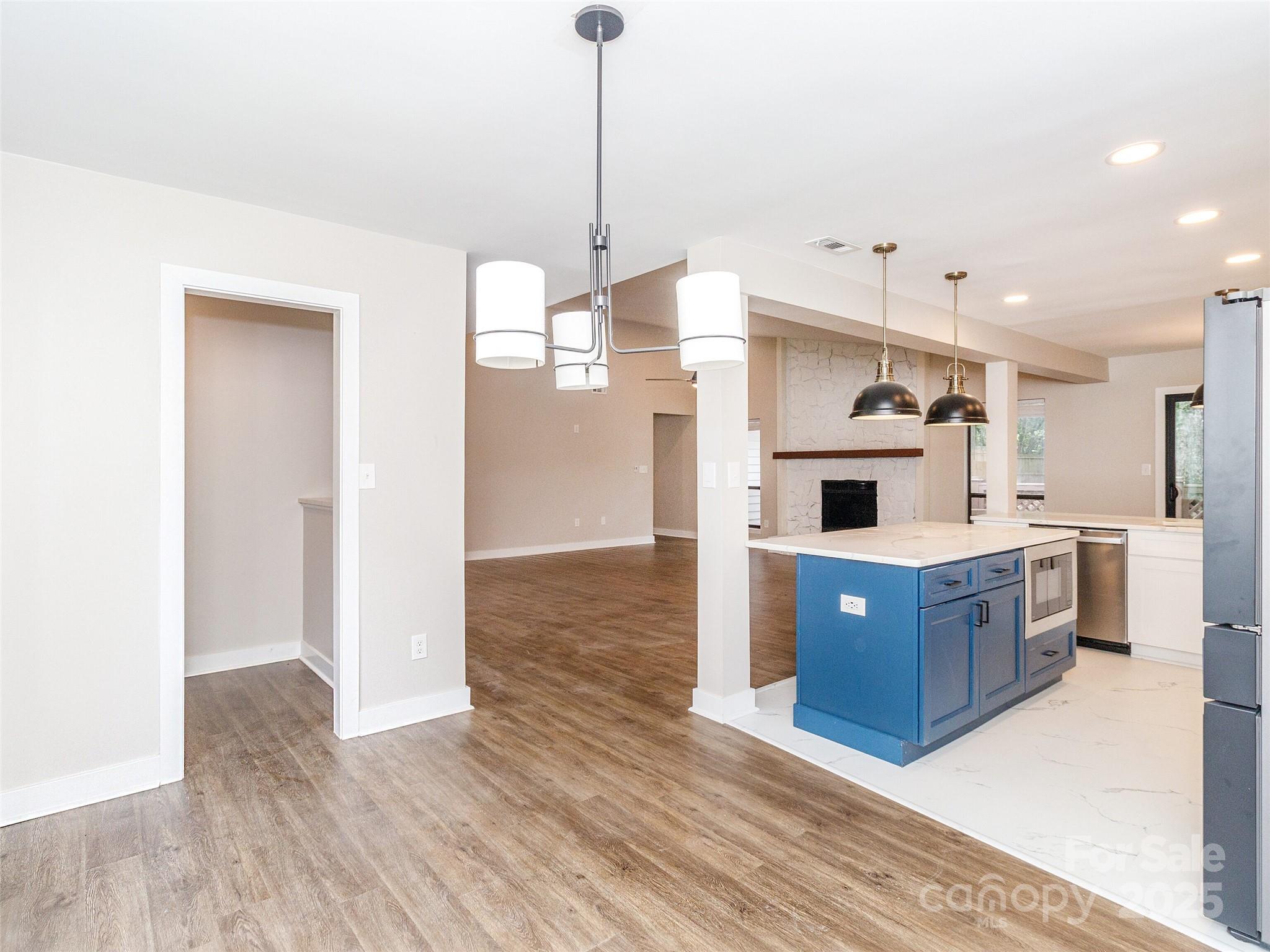 Photo 16 of 4020 Bon Rea Drive, Charlotte, NC