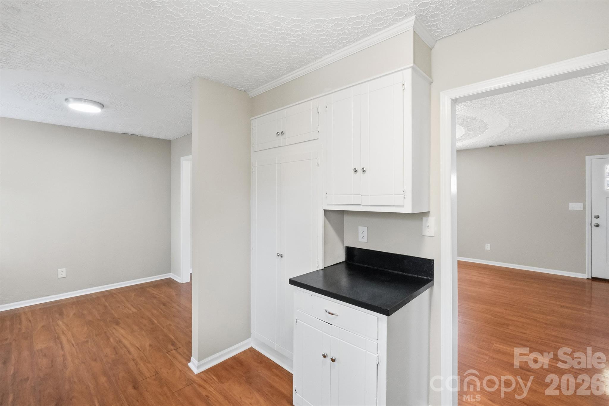 806 S Laurel Street, Lincolnton, NC - photo 11 of 43