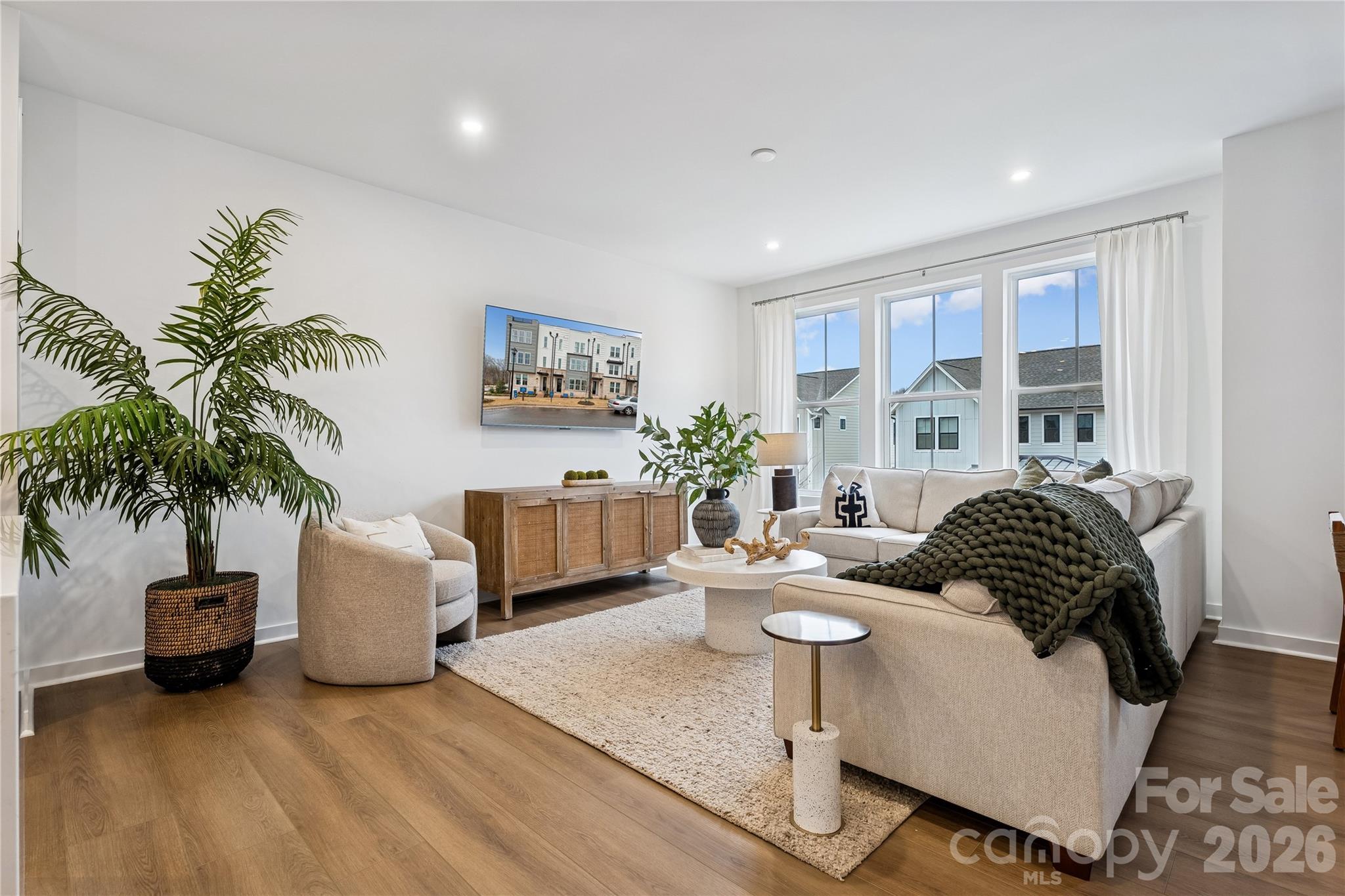 Photo 4 of 7228 Westrow Avenue29, Charlotte, NC