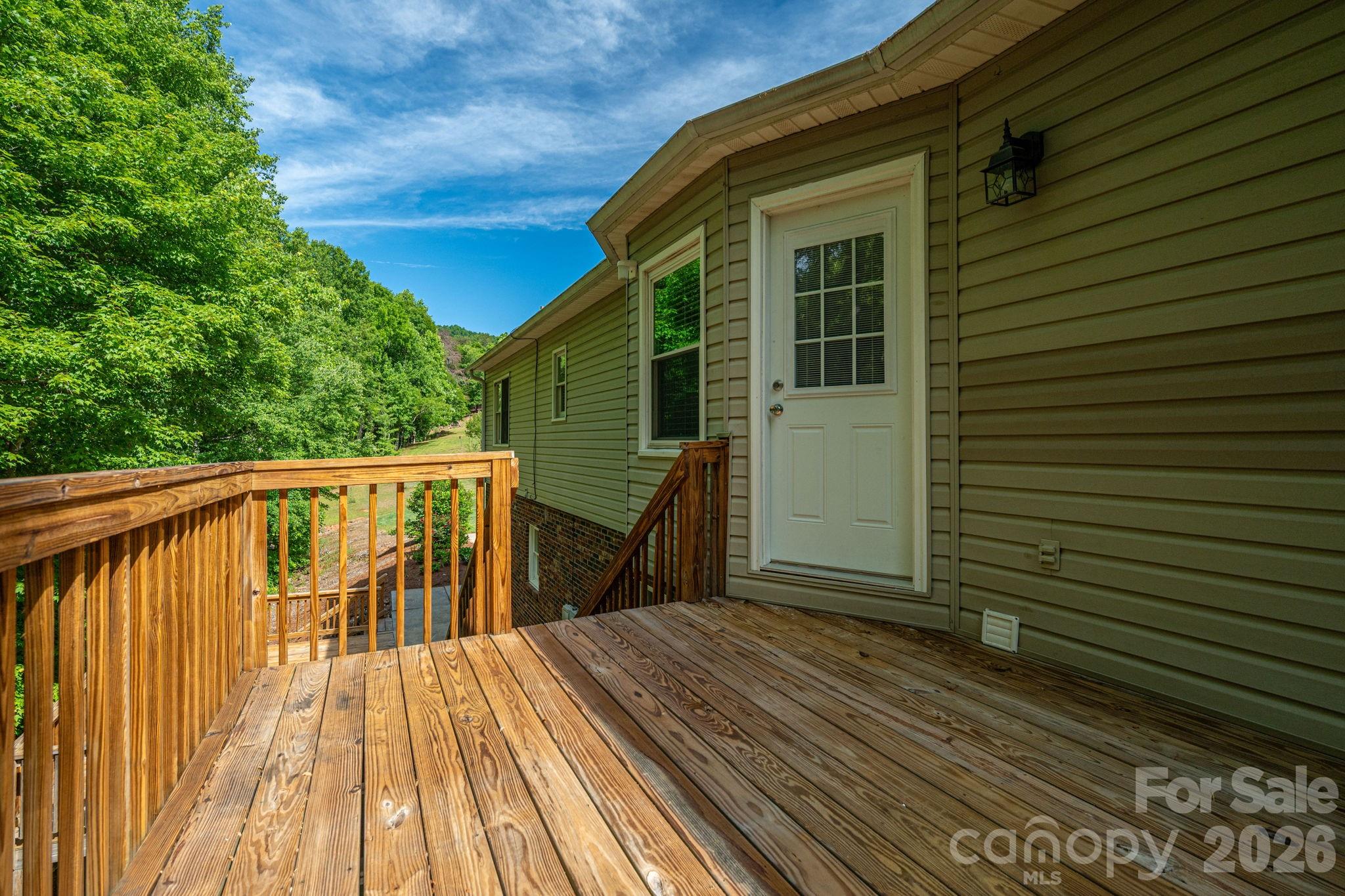 6097 Tuckborough Road, Hickory, NC - photo 42 of 48