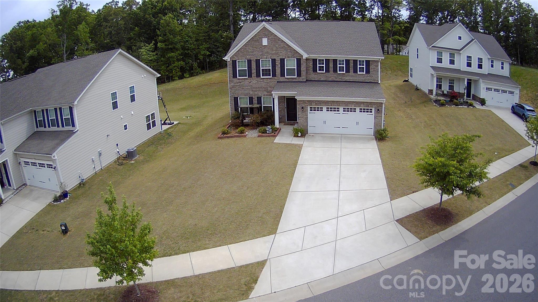 Photo 2 of 10158 Paper Birch Drive, Charlotte, NC