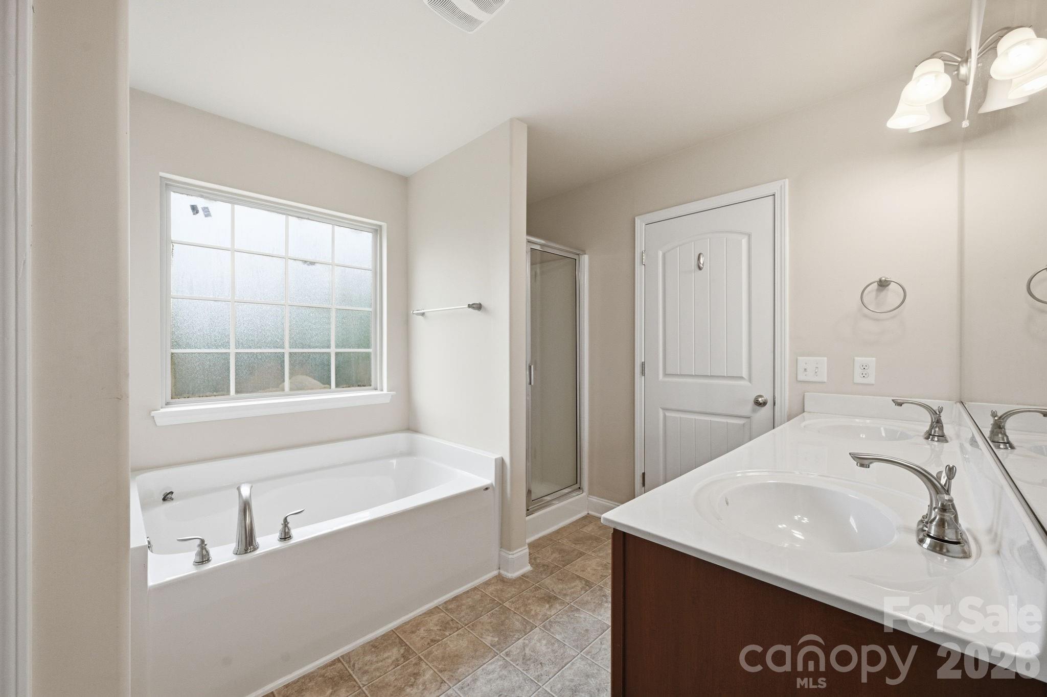 Home for sale at 7820 Rockland Drive, Charlotte, NC — photo 25 of 40