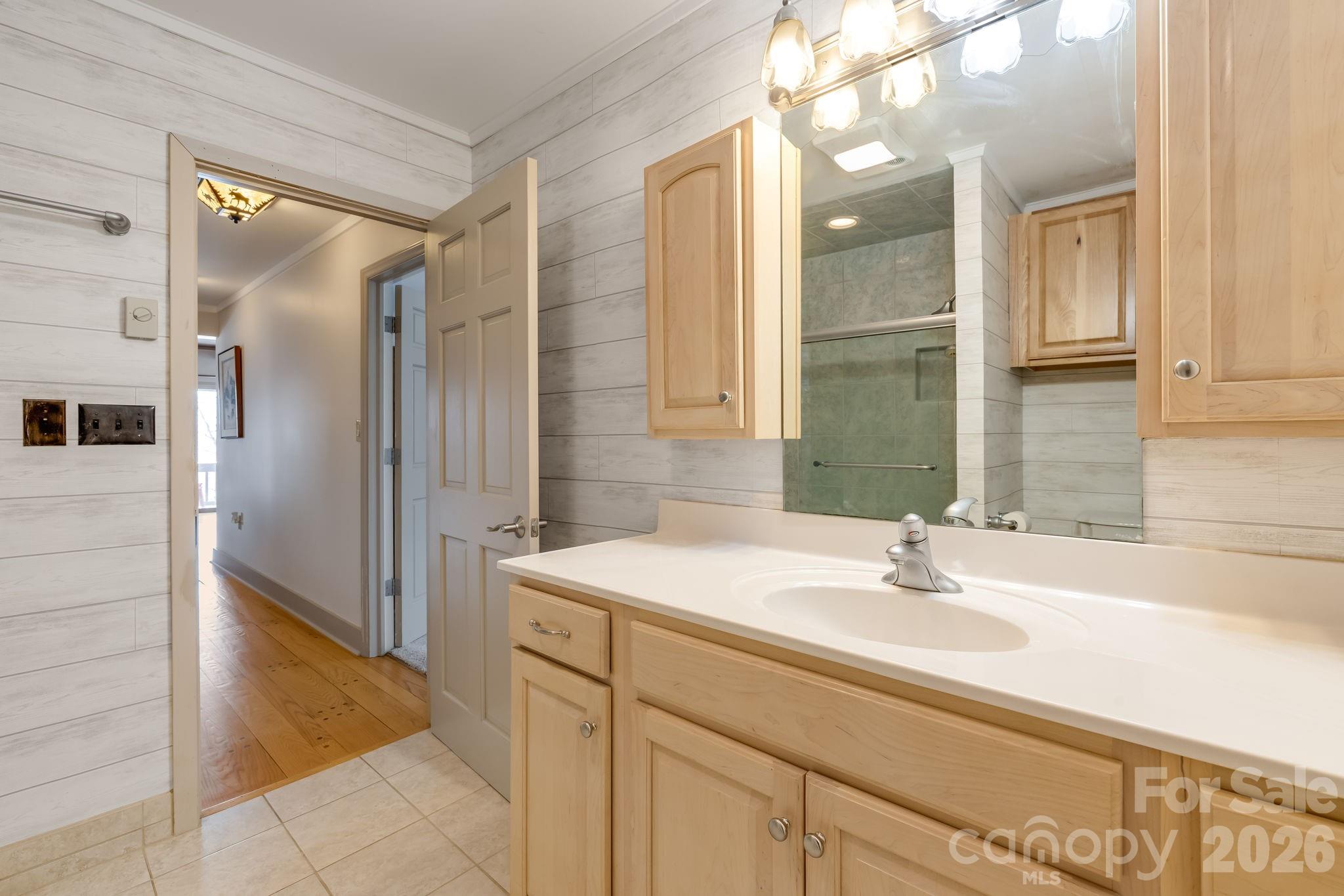 301 Highland Circle, Sugar Mountain, NC - photo 28 of 49