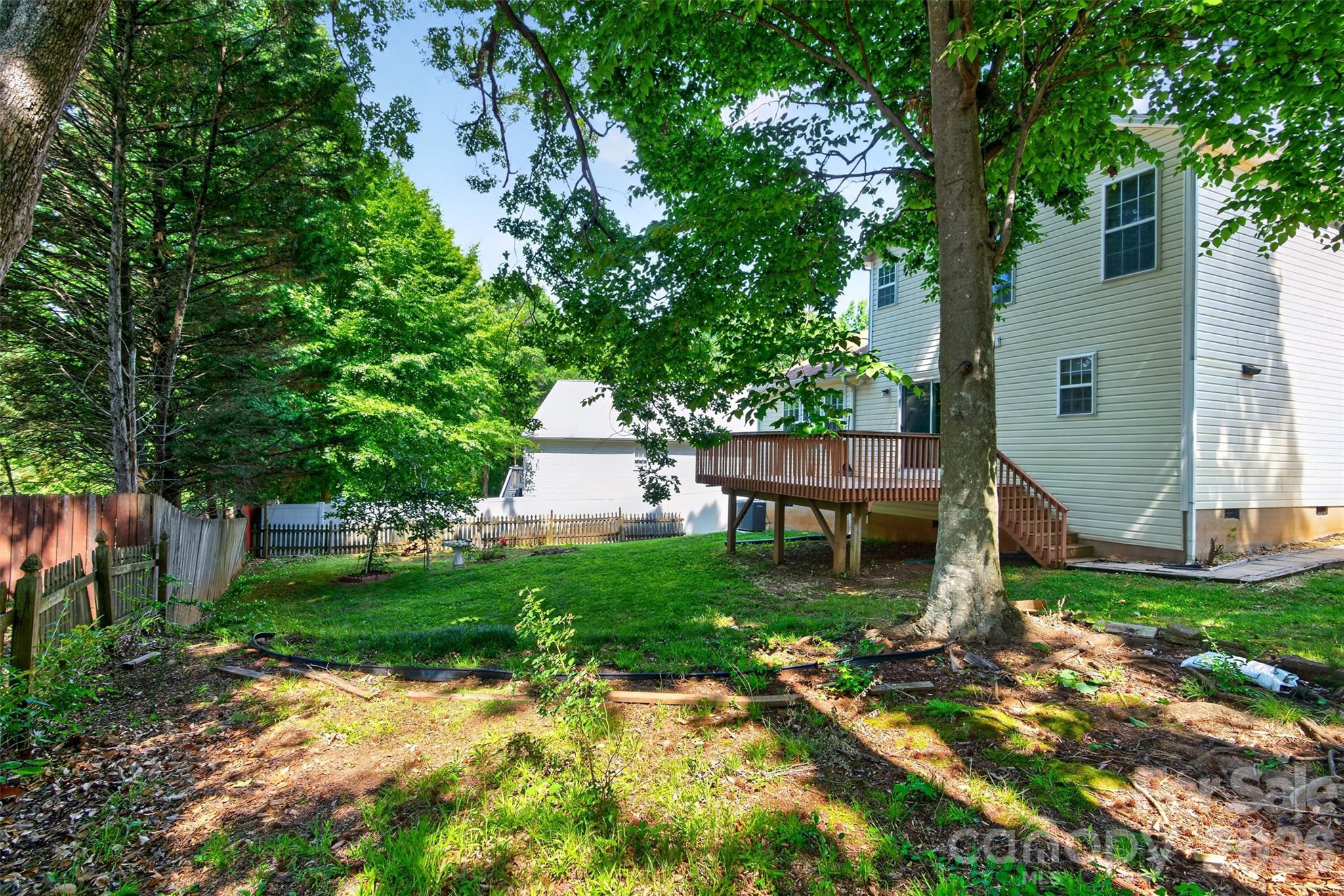 Photo 41 of 2539 Thornfield Road, Charlotte, NC