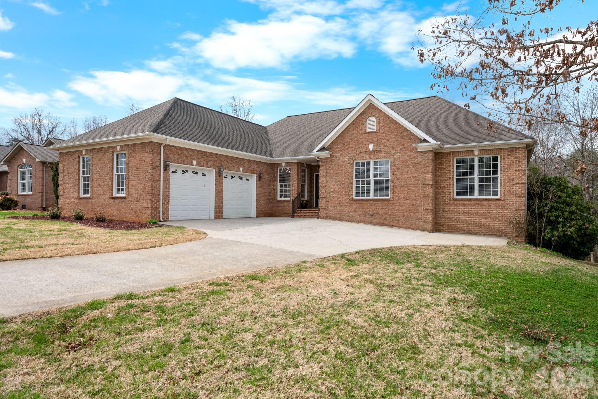 215 Browning Drive, Taylorsville, NC