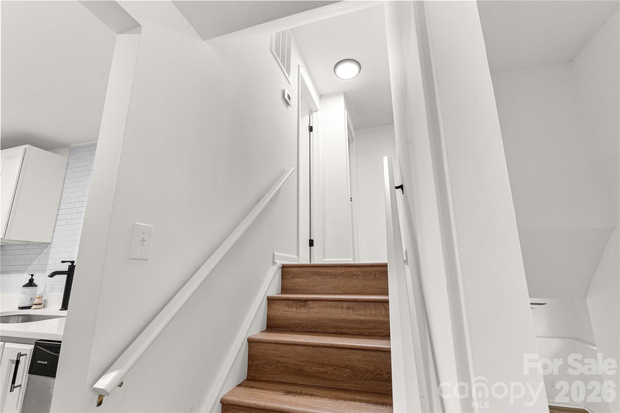 Photo 12 of 8424 Othello Place, Charlotte, NC