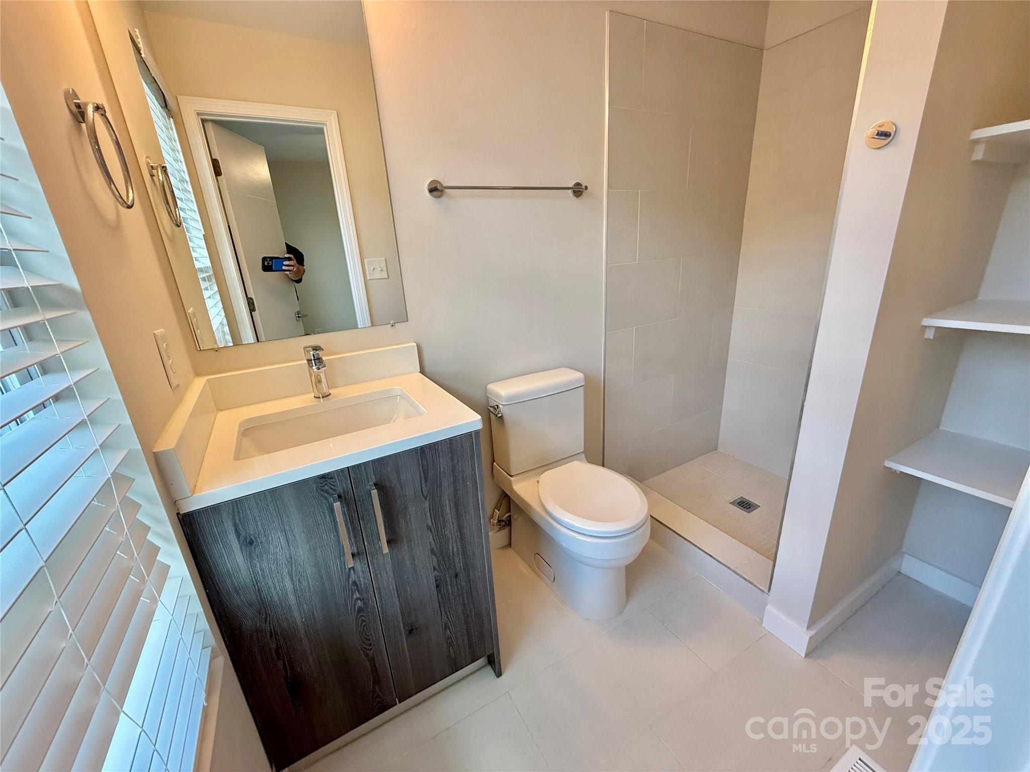 1519 Briar Creek RoadB, Charlotte, NC - photo 25 of 33
