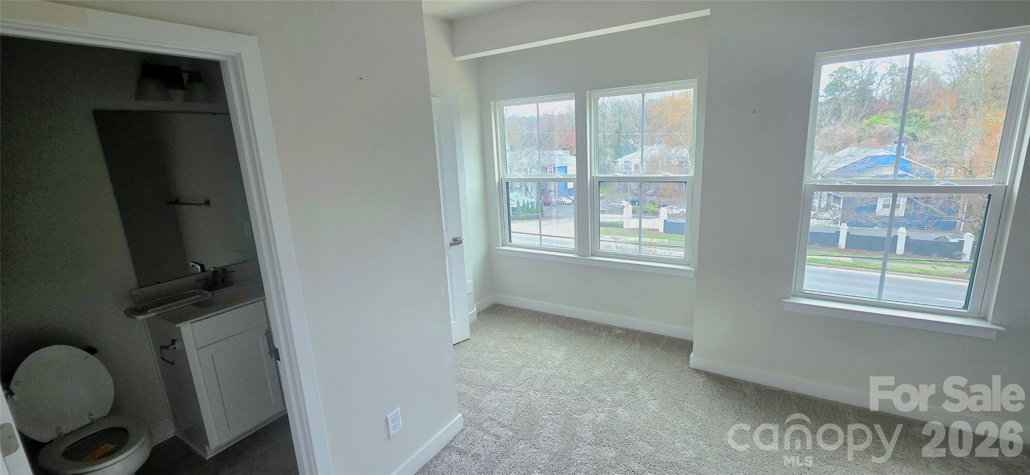 Photo 13 of 960 Broad River Lane, Charlotte, NC