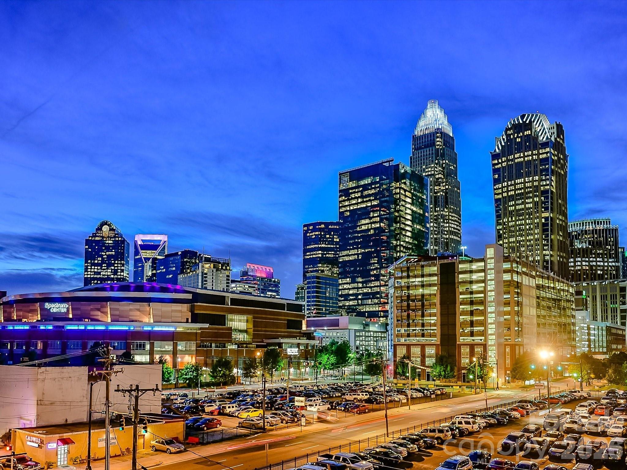 Photo 34 of 505 E 6th Street1601, Charlotte, NC