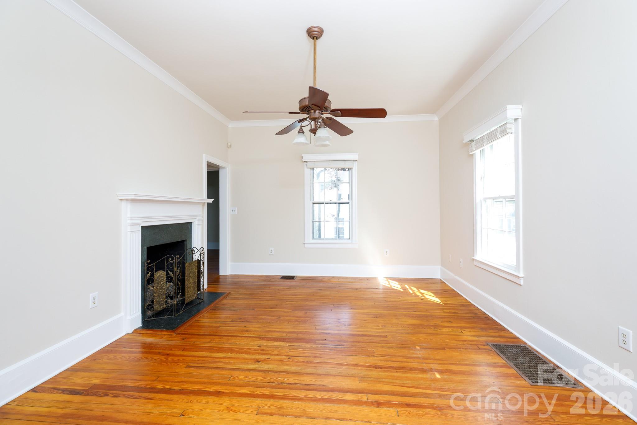 224 W 4th Avenue, Gastonia, NC - photo 17 of 33