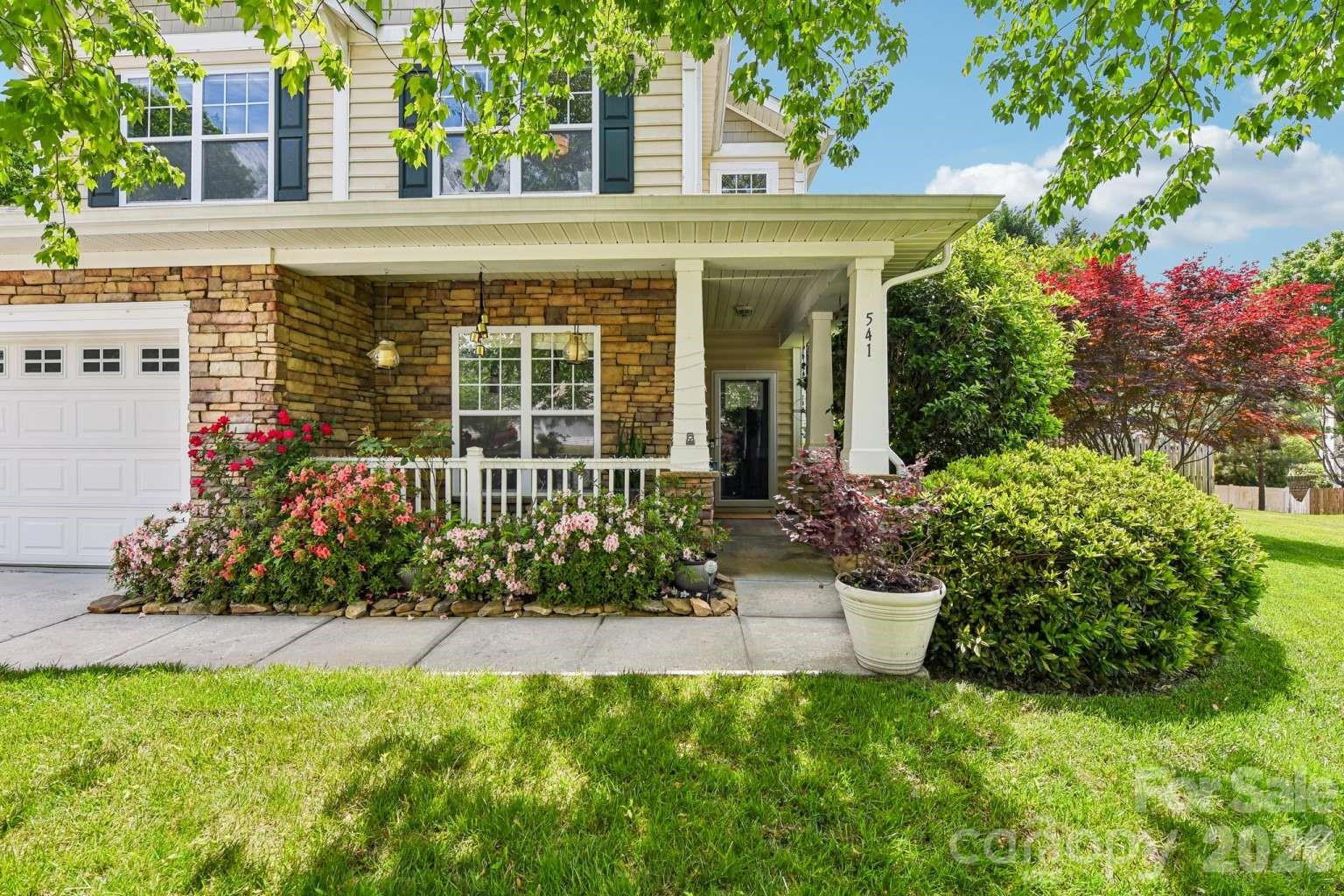 Photo 3 of 541 Marblewood Court, Fort Mill, SC