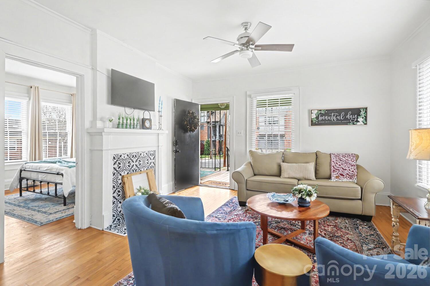 335 S Torrence Street, Charlotte, NC - photo 8 of 22