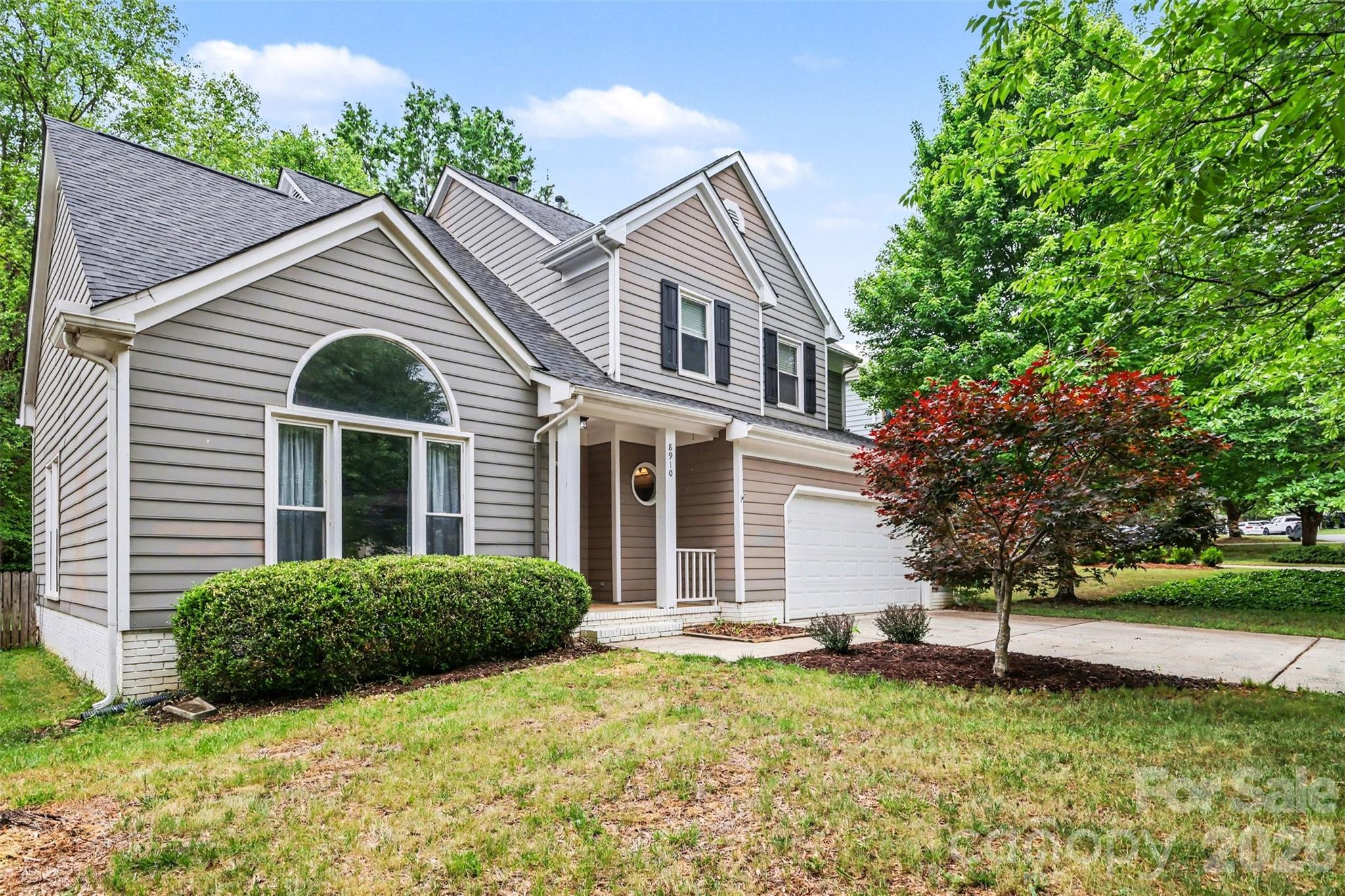 Photo 4 of 8910 Castlebay Drive, Charlotte, NC