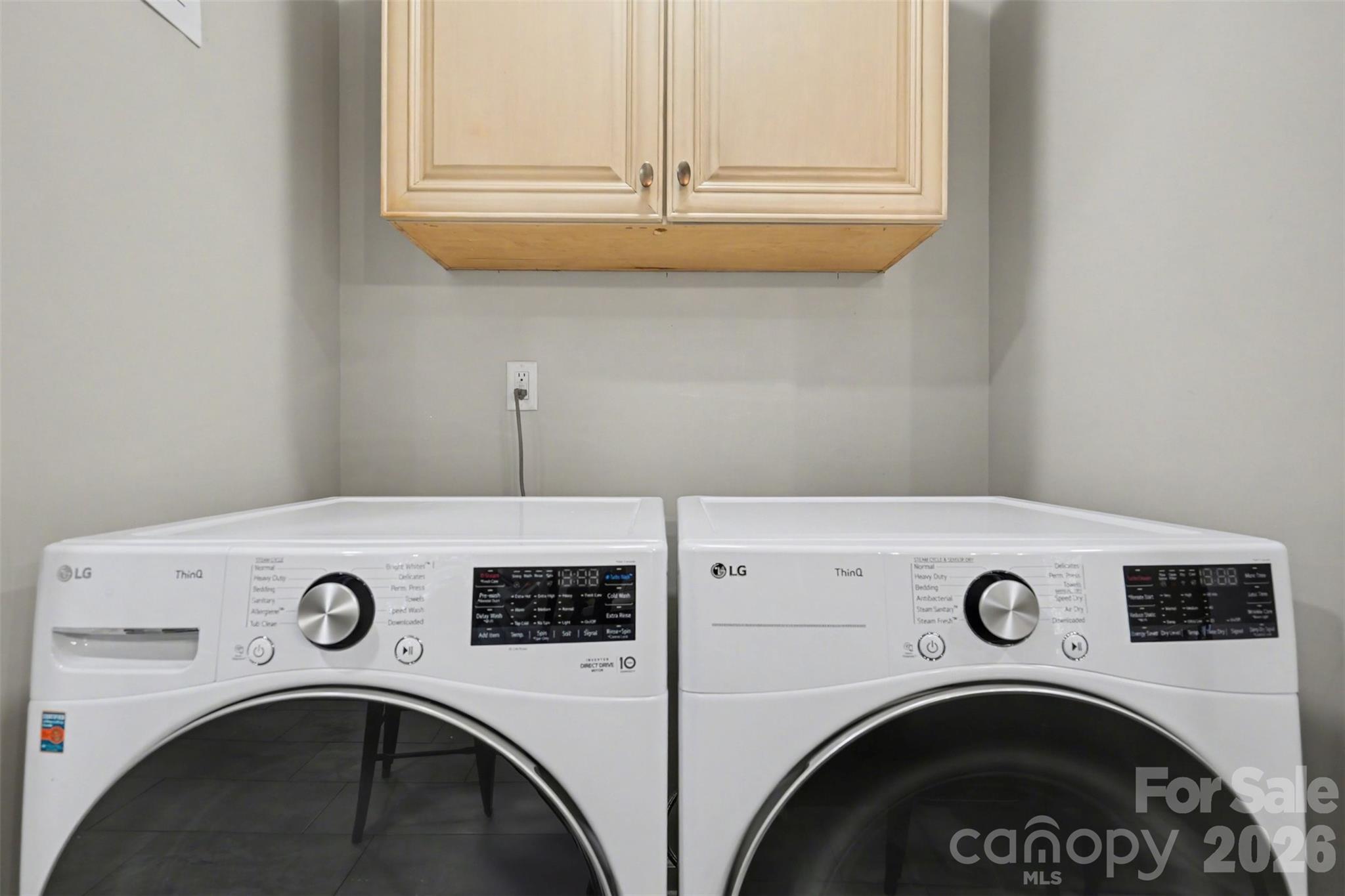 204 N Oak Street, Lowell, NC - photo 18 of 22