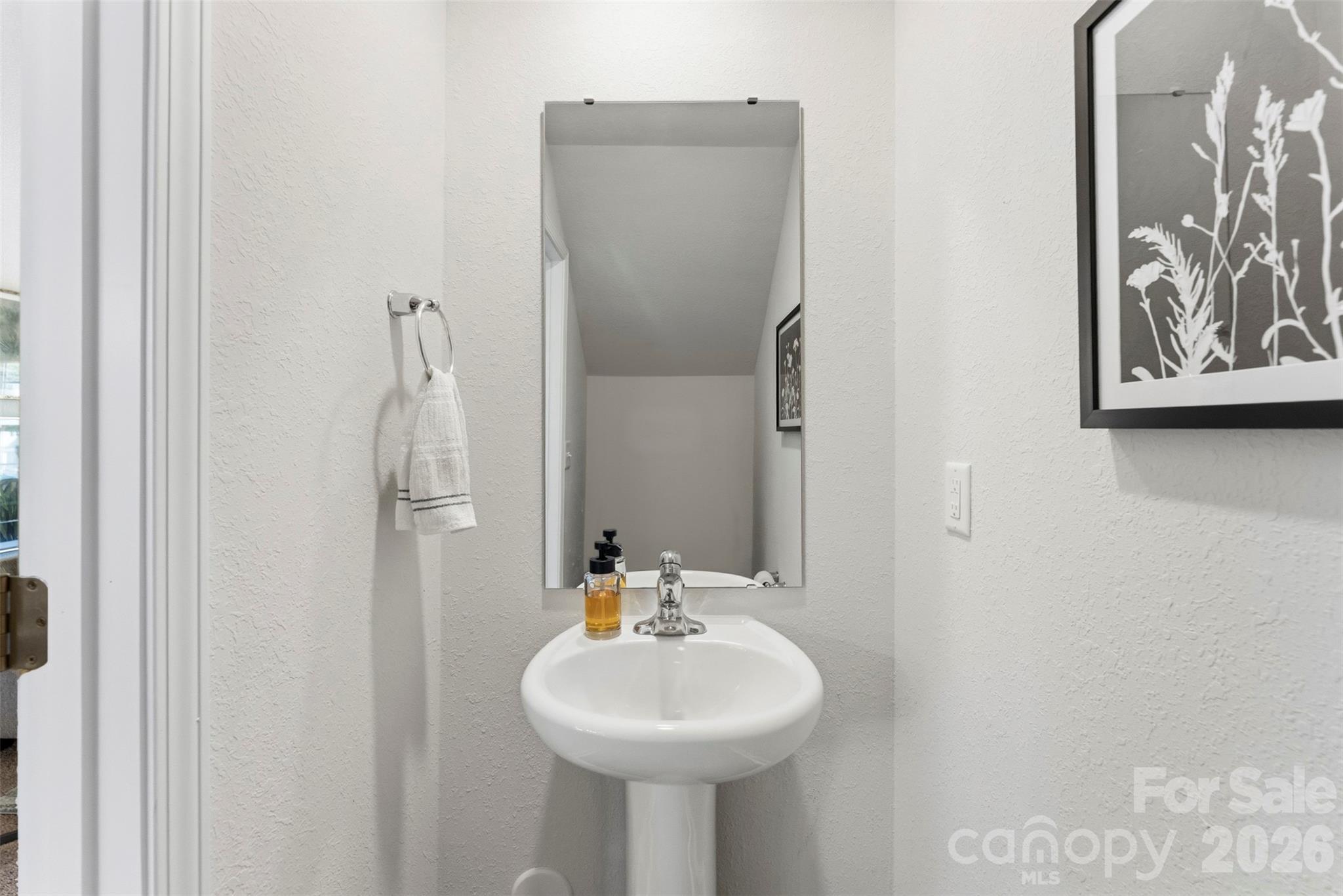Photo 7 of 3027 Crescent Lake Lane, Charlotte, NC