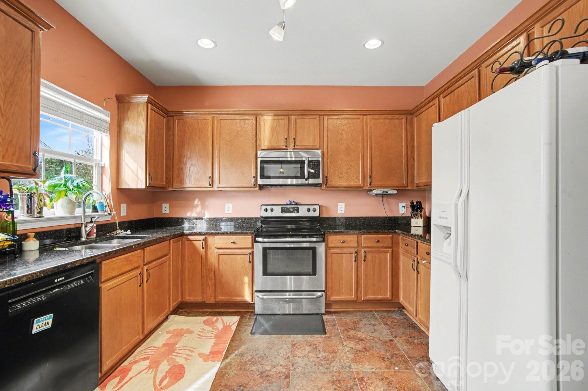 6128 Roseway Court, Harrisburg, NC - photo 11 of 36