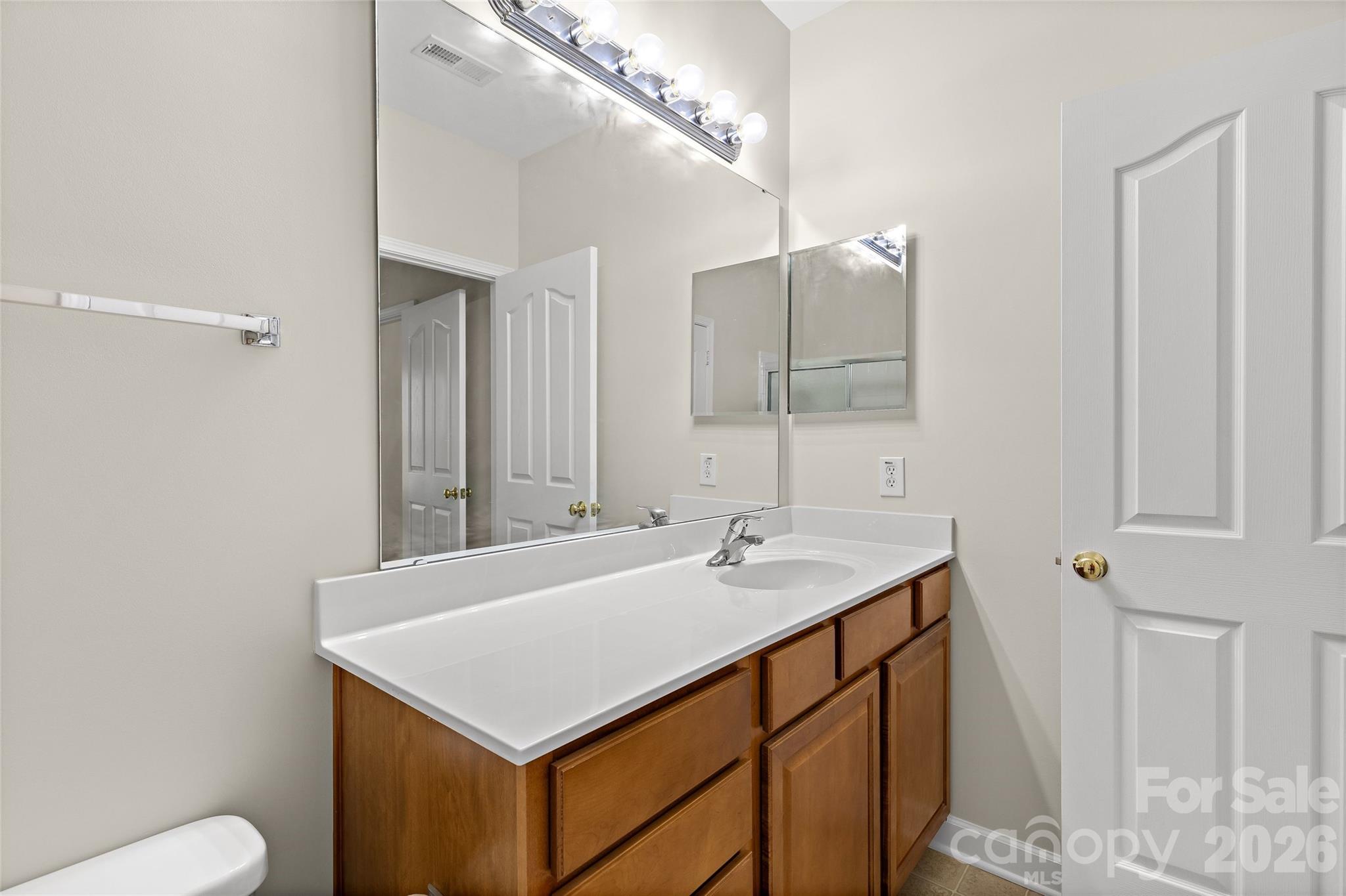Photo 33 of 333 Westbend Drive, Charlotte, NC