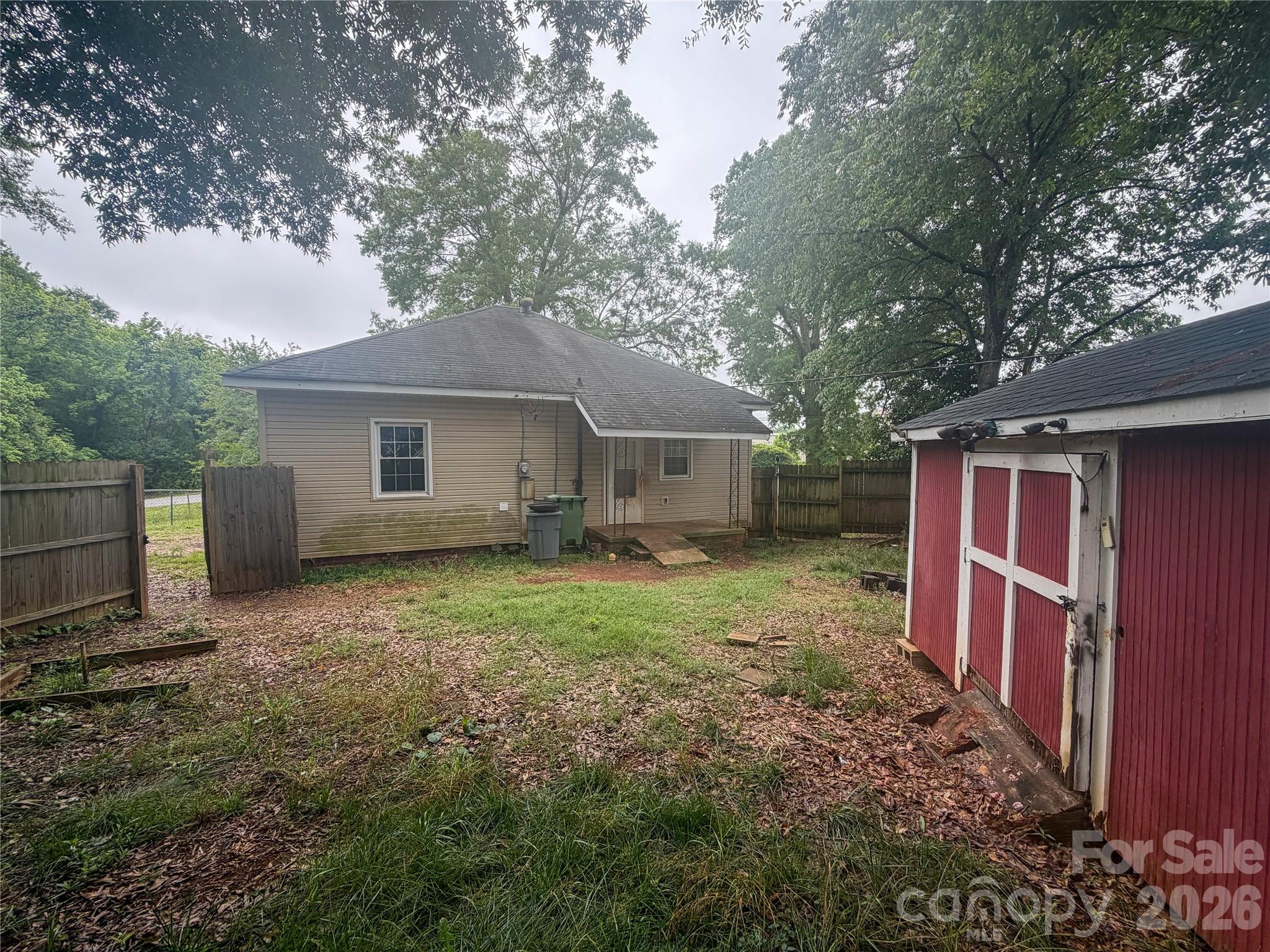 204 Madora Street, Mount Holly, NC - photo 7 of 19