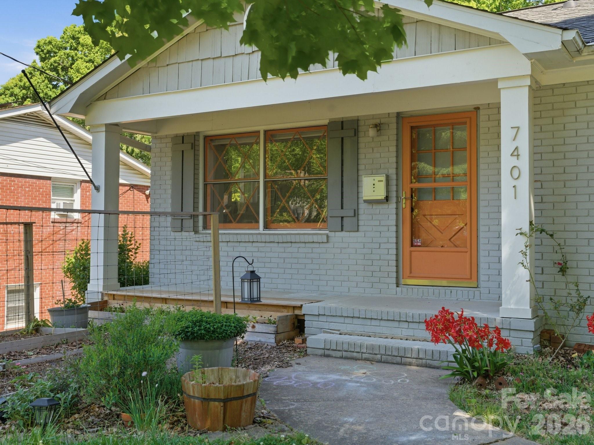 7401 Woodstream Drive, Charlotte, NC - photo 1 of 40