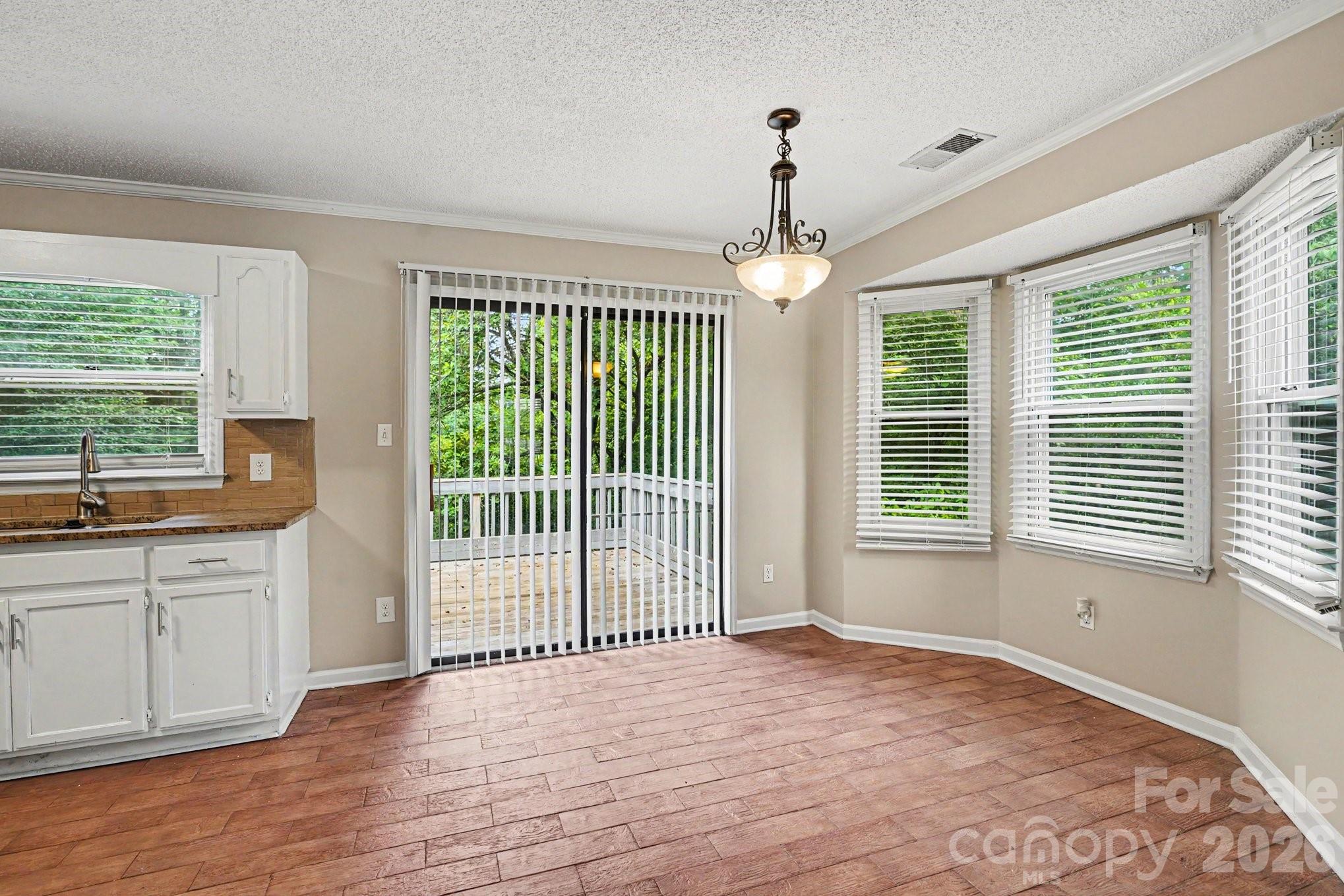Photo 6 of 10826 Hunters Trace Court, Charlotte, NC