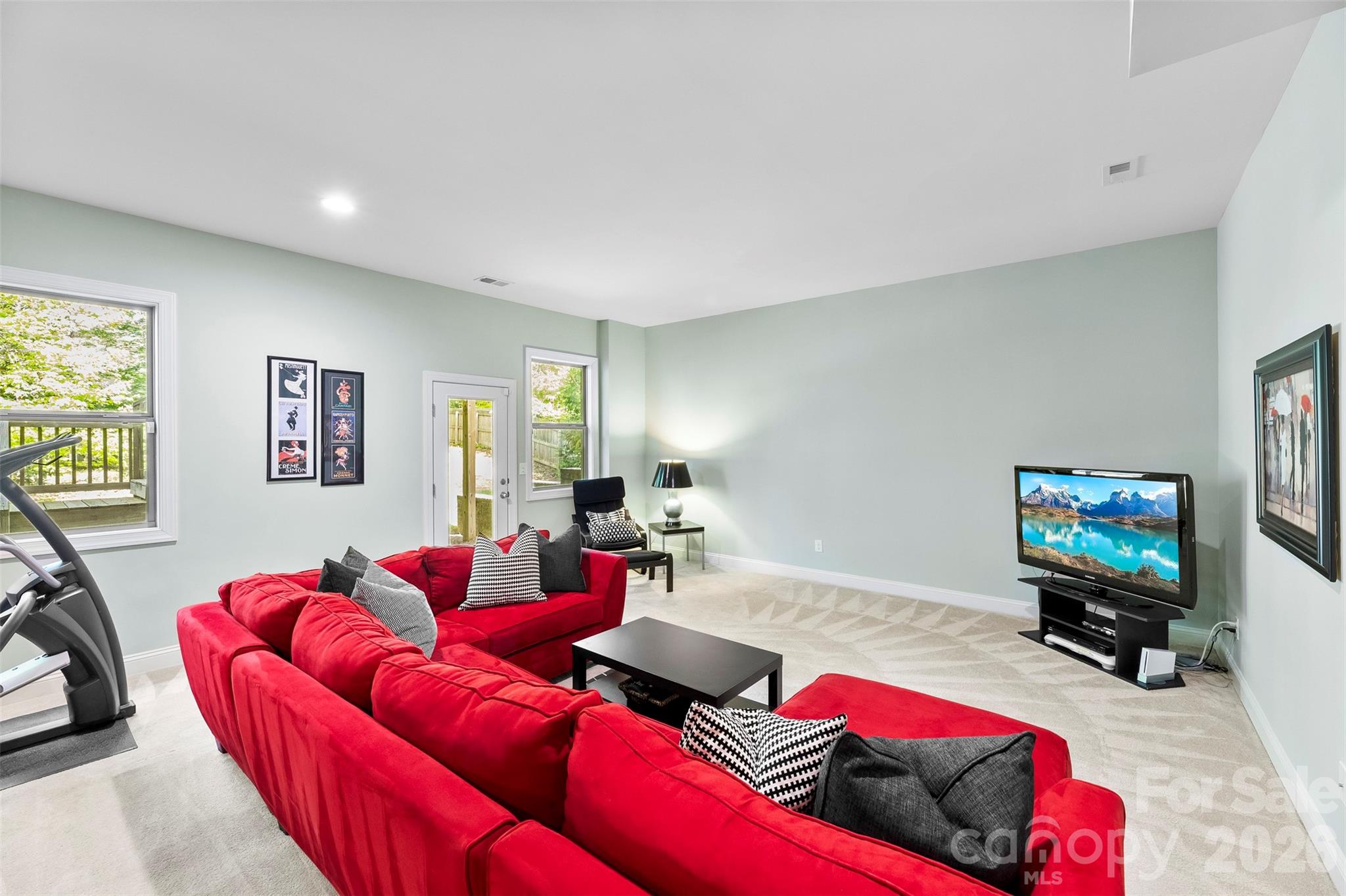 Photo 25 of 220 Kingsdown Avenue, Charlotte, NC