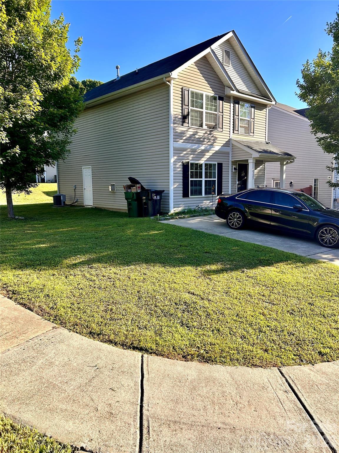 Photo 2 of 3125 Osceola Lane, Charlotte, NC