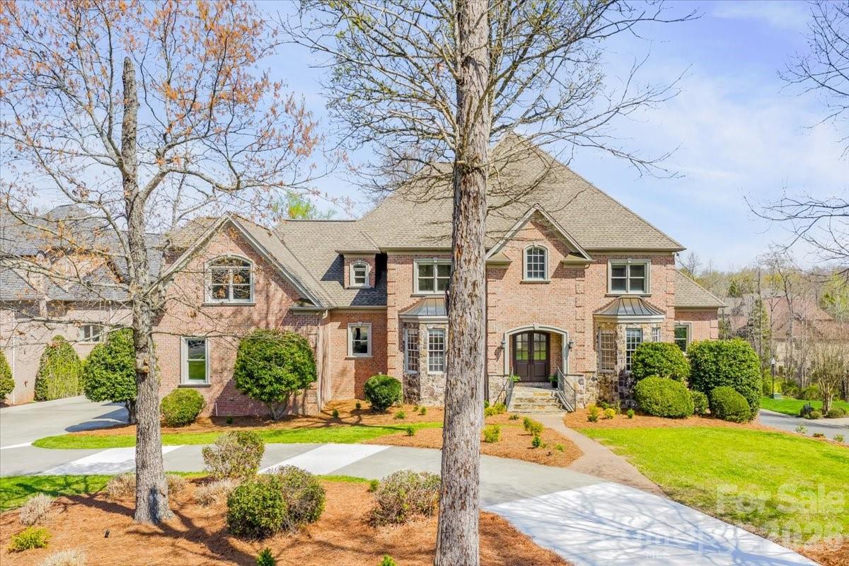 1900 Funny Cide Drive, Waxhaw, NC