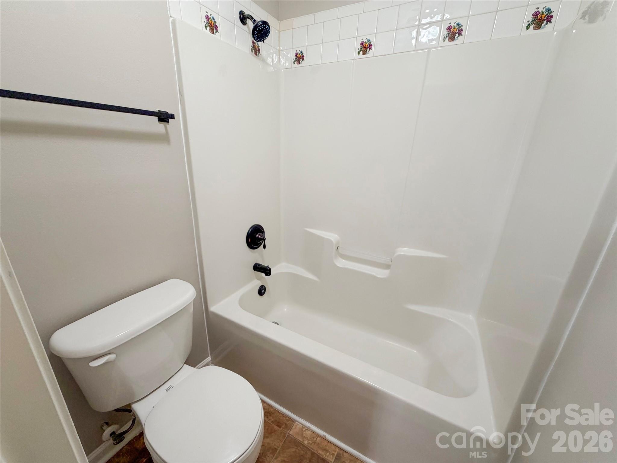 Photo 24 of 17224 Cambridge Woods Court, Charlotte, NC