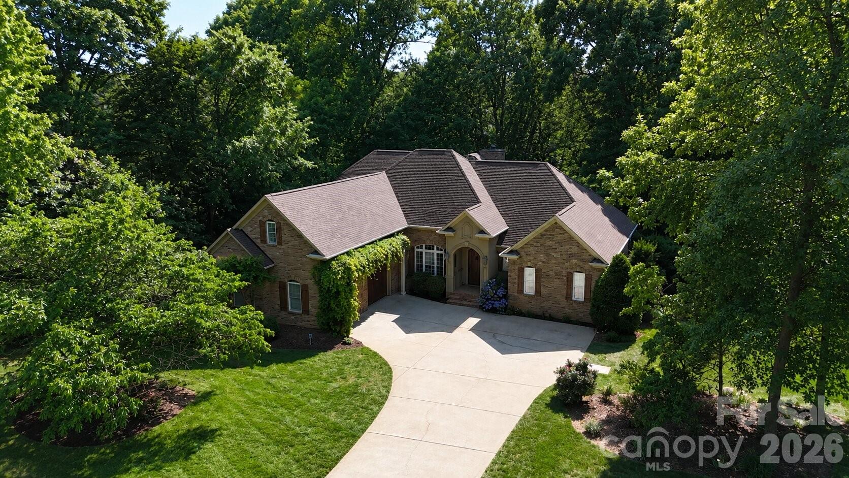 Photo 2 of 7919 Glen Abbey Circle, Stanley, NC
