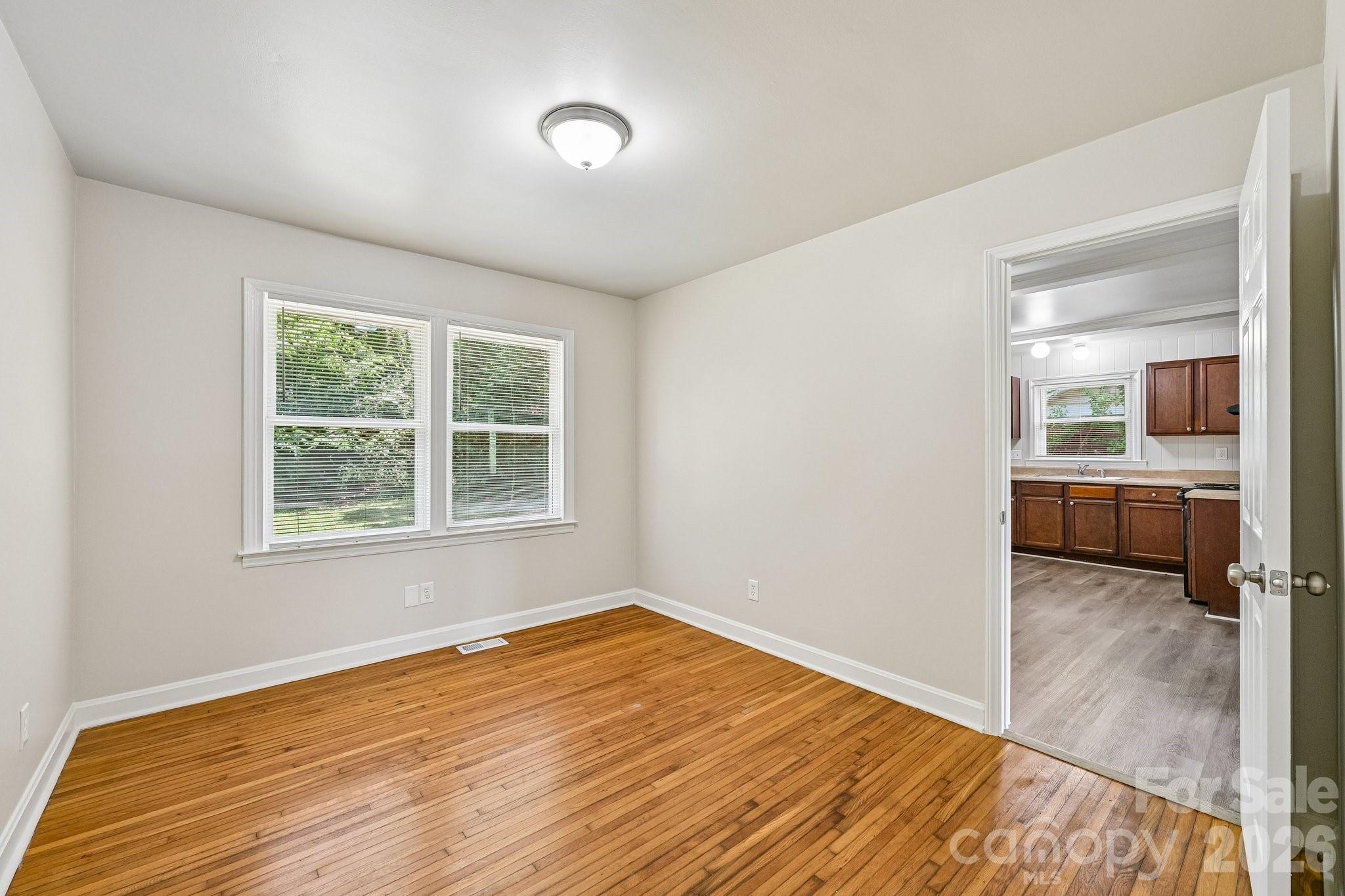3935 Crestridge Drive, Charlotte, NC - photo 17 of 33