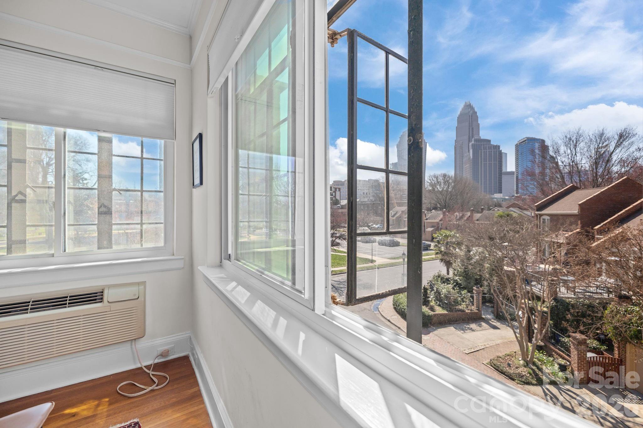 Photo 28 of 301 W 10th Street308, Charlotte, NC
