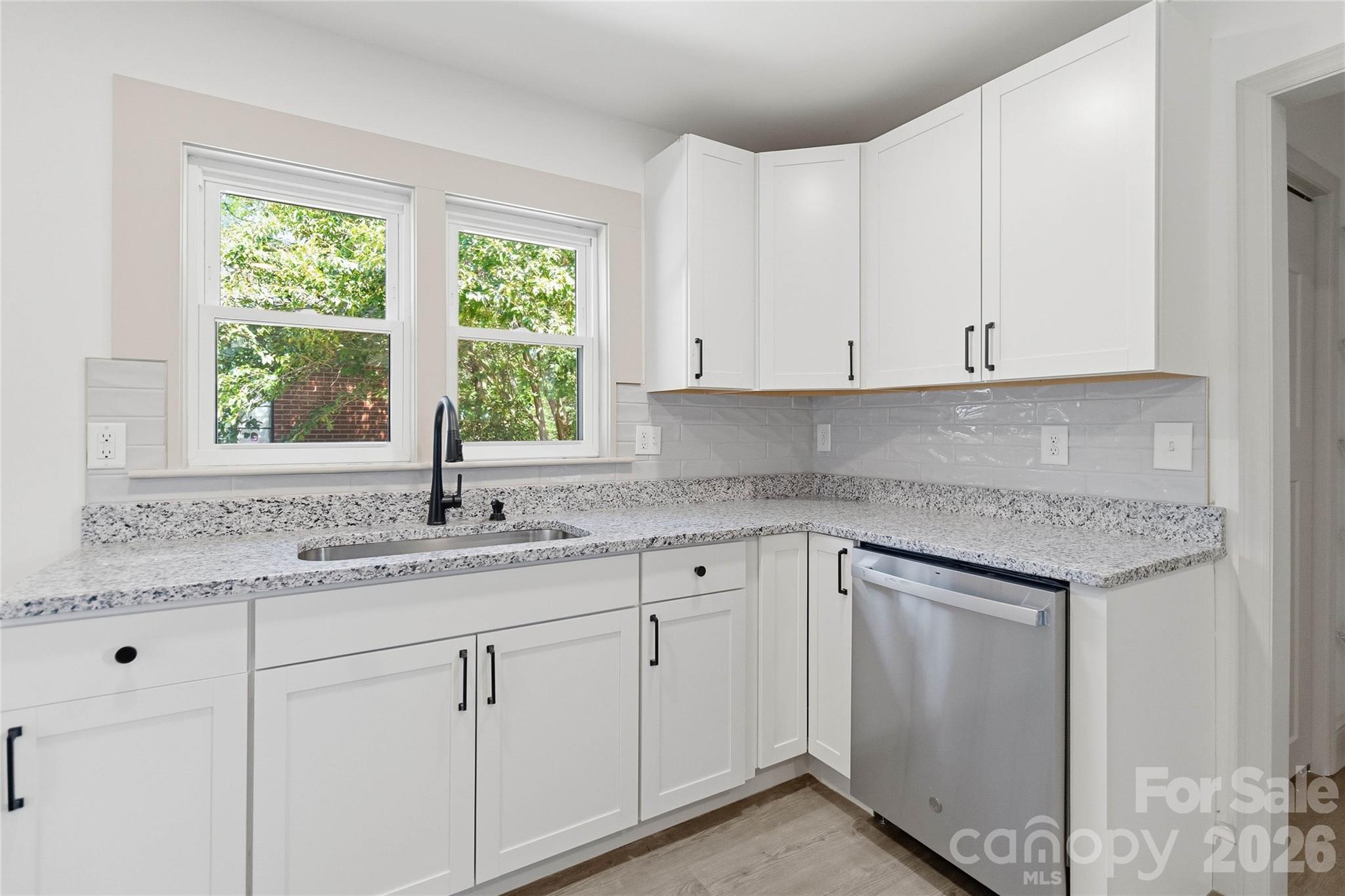 Photo 19 of 3609 Eastway Drive, Charlotte, NC