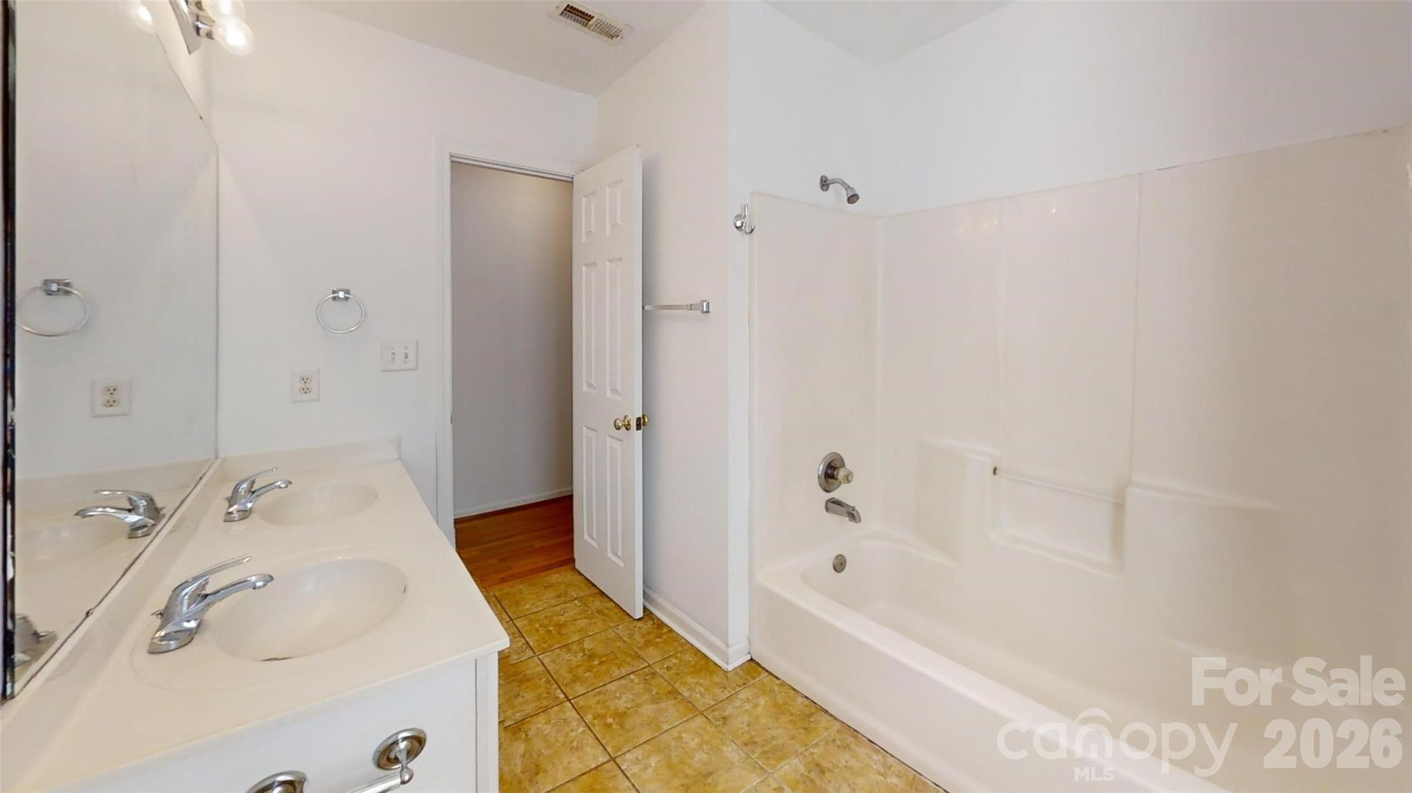 7411 Gate Key Court, Stanley, NC - photo 14 of 34