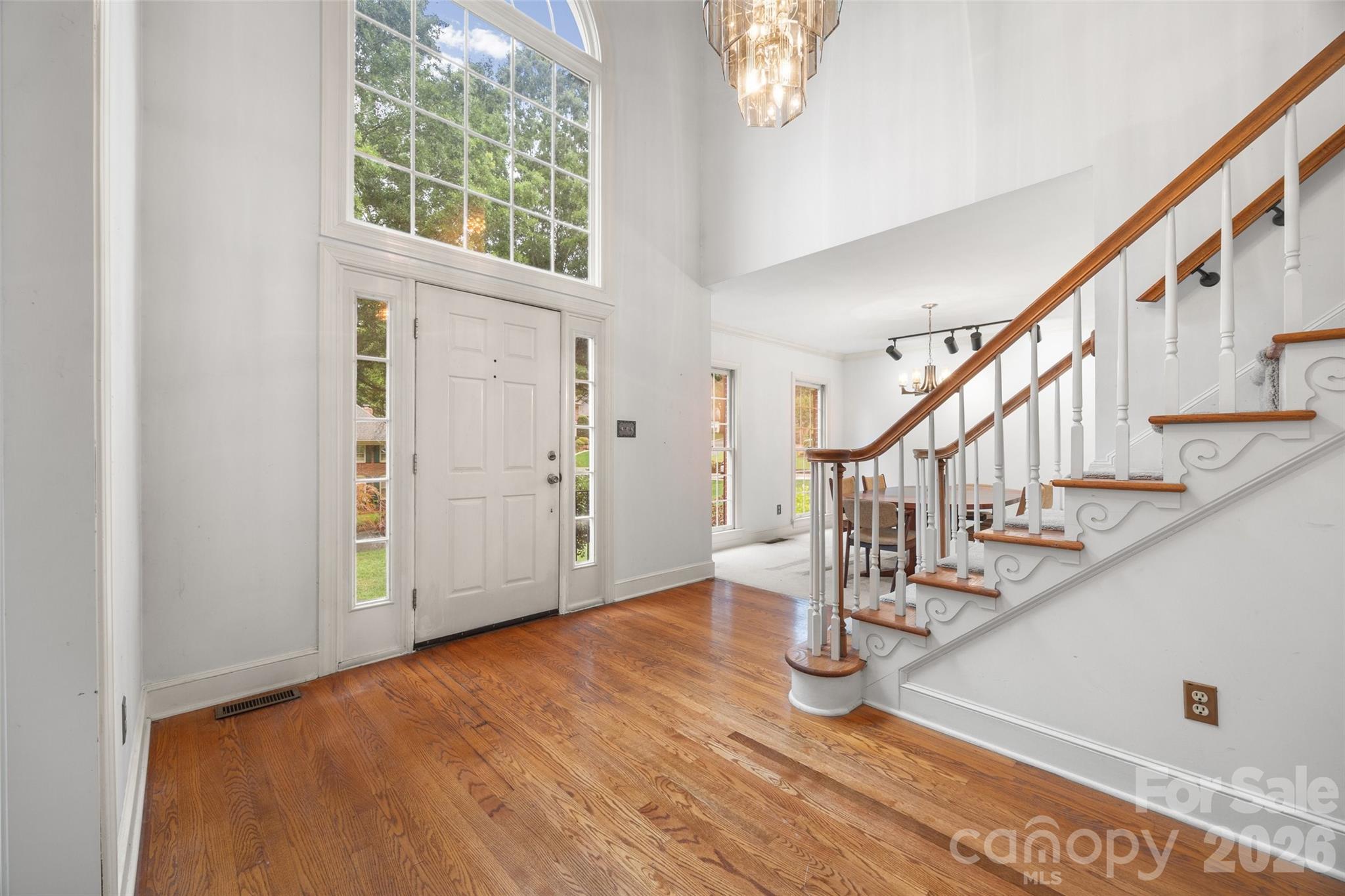 Photo 3 of 7411 Leharne Drive, Charlotte, NC