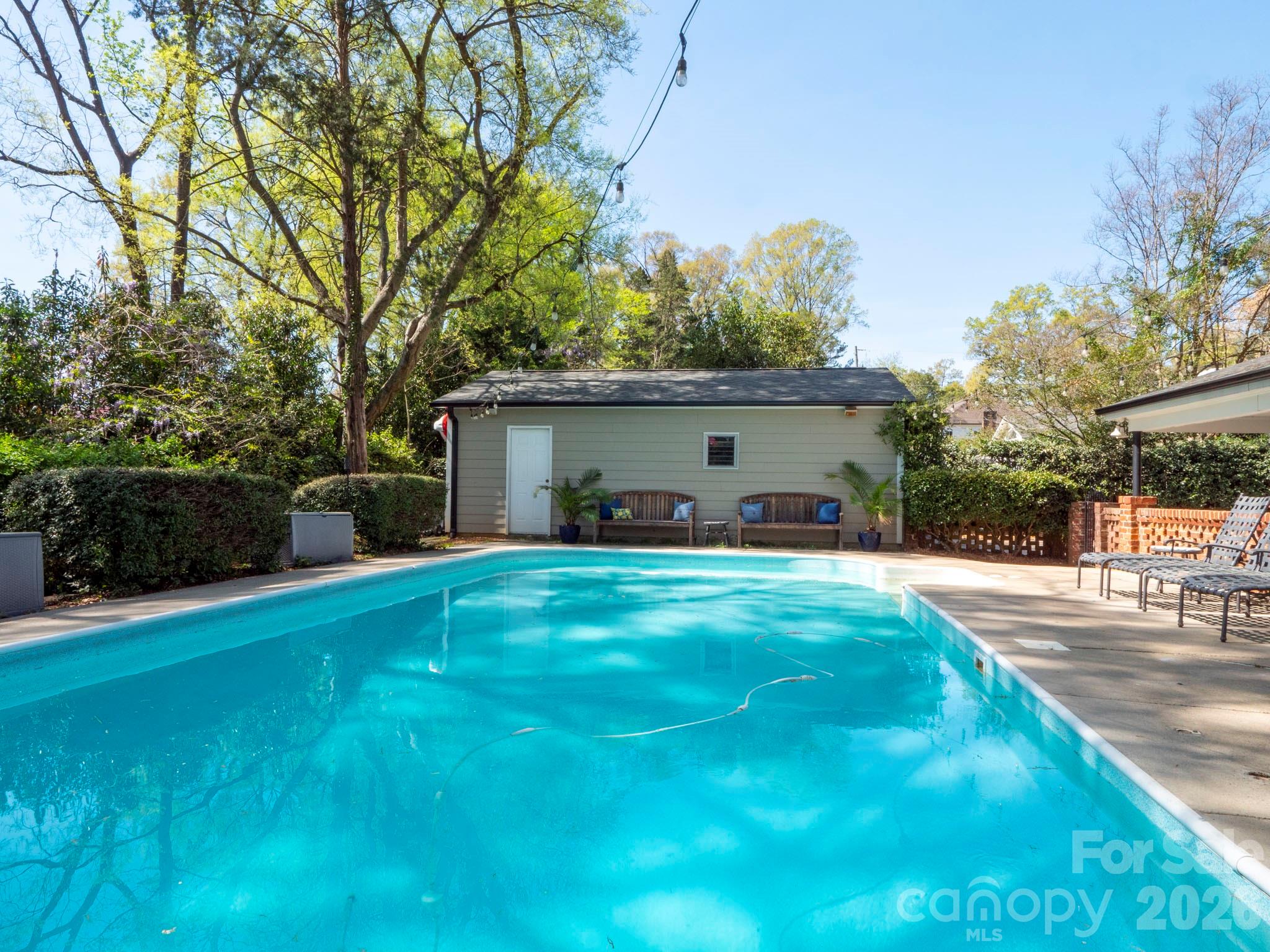 Photo 36 of 1419 Cavendish Court, Charlotte, NC