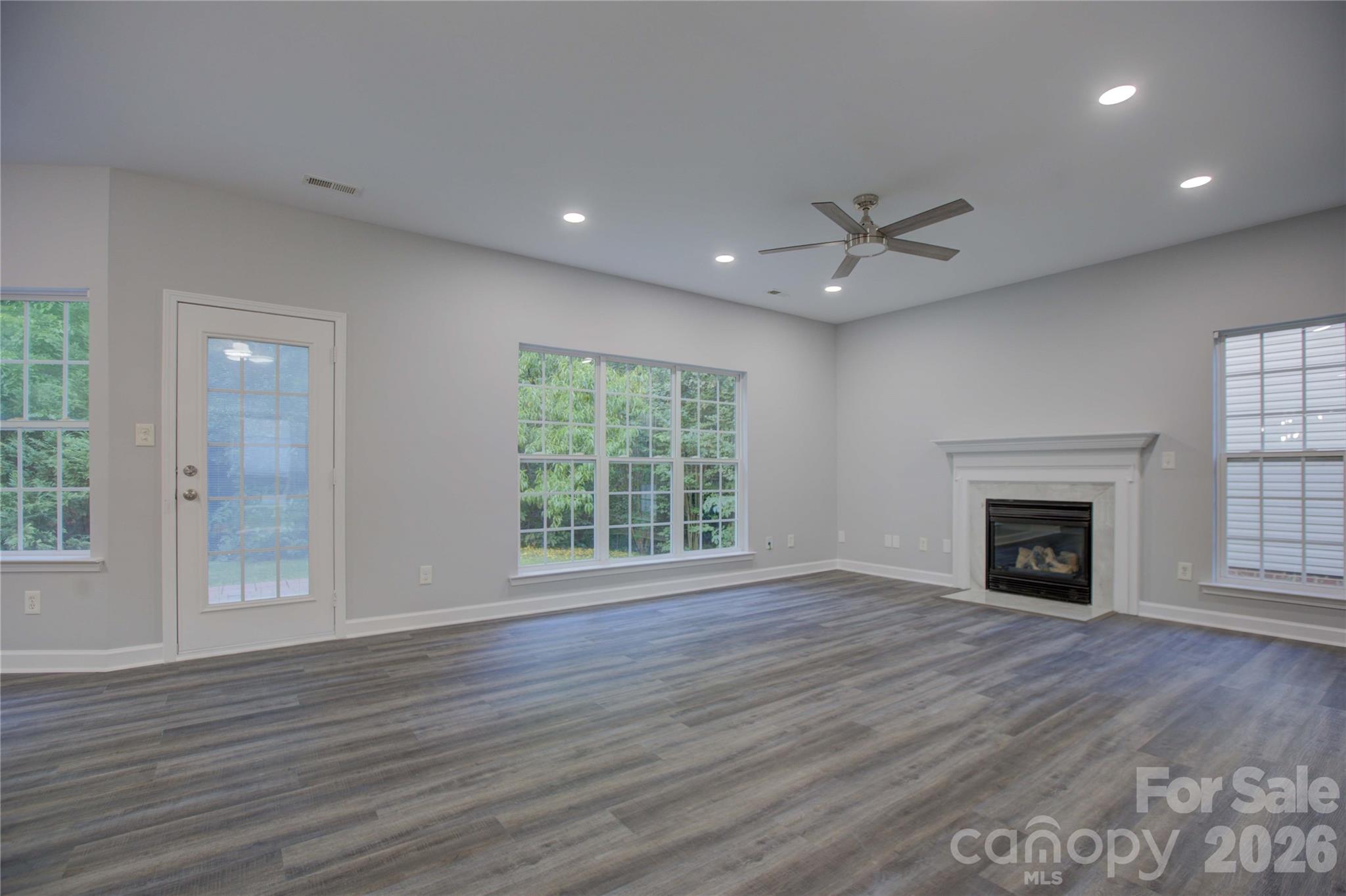 Photo 7 of 520 Grantham Lane, Charlotte, NC