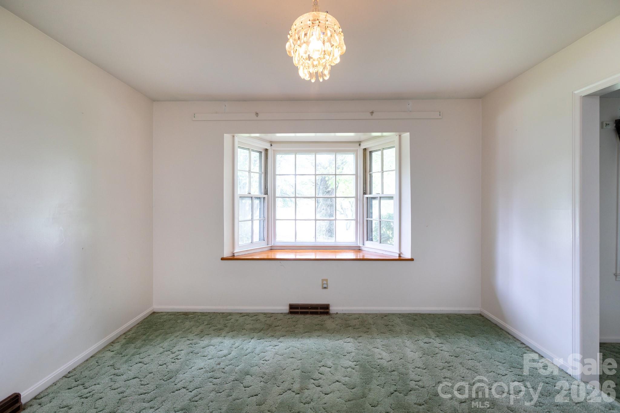 208 Victoria Circle, Kings Mountain, NC - photo 10 of 41