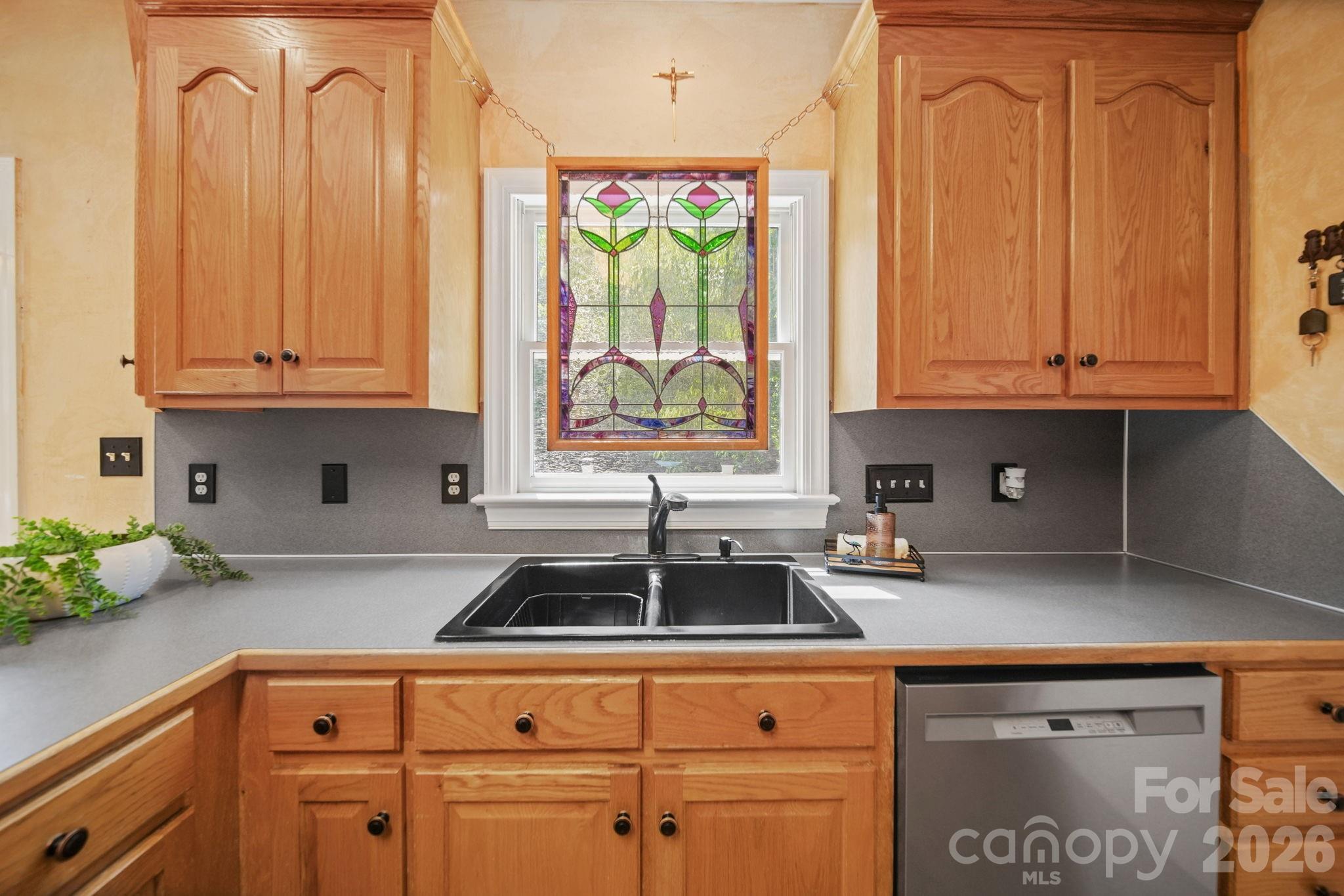 Photo 14 of 8513 Middleton Circle, Harrisburg, NC