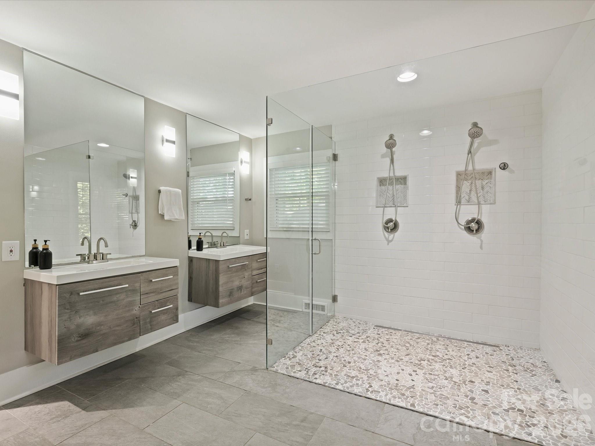 Photo 24 of 6610 Burlwood Road, Charlotte, NC