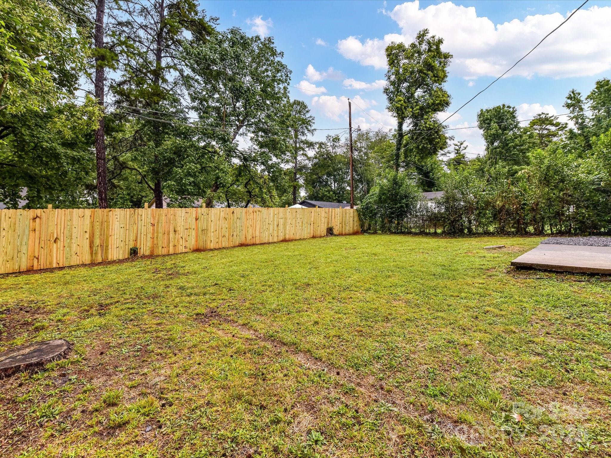 Photo 19 of 2508 Carrington Court, Charlotte, NC