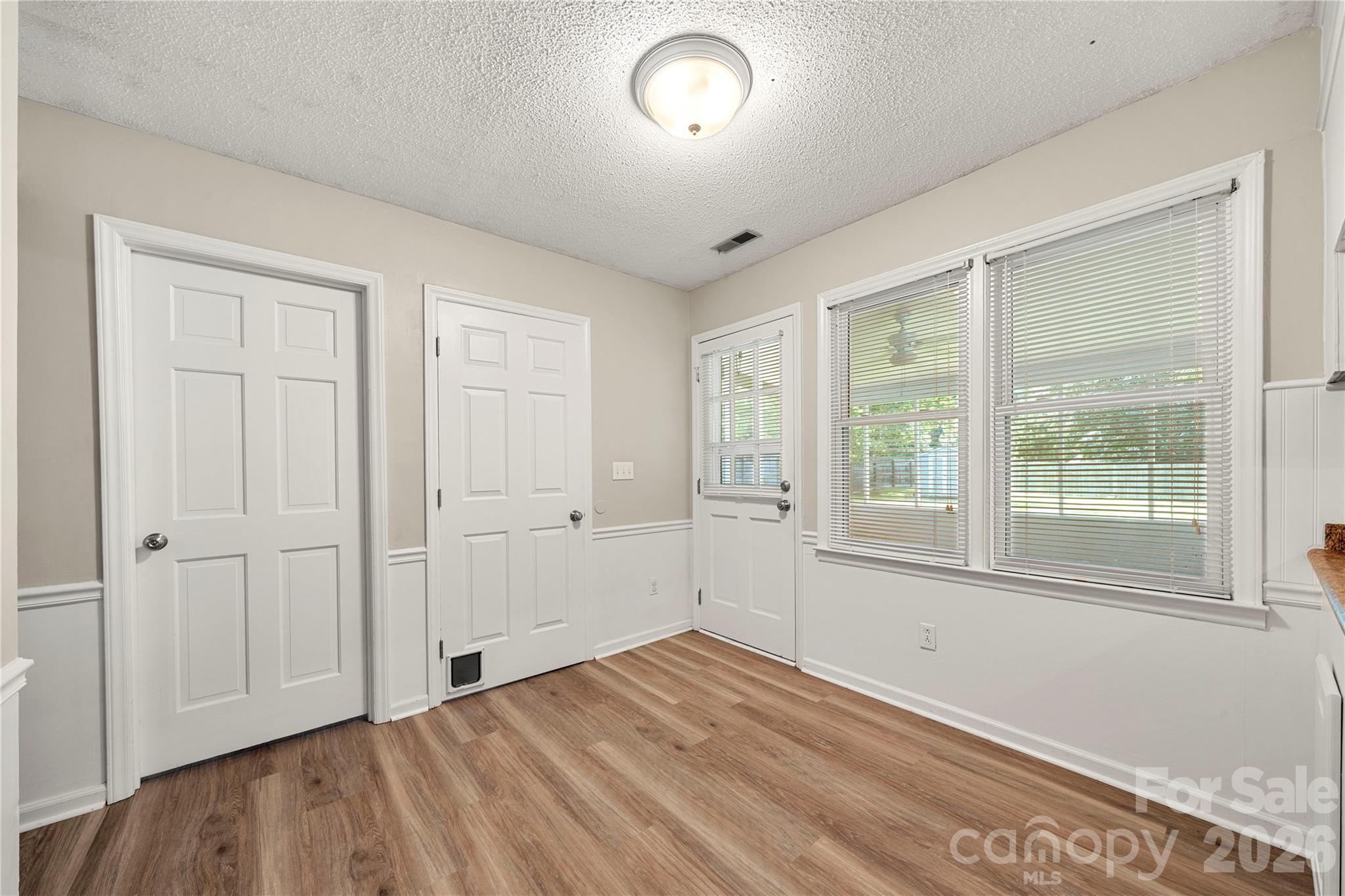 Home for sale at 628 Bellows Lane, Charlotte, NC — photo 15 of 43