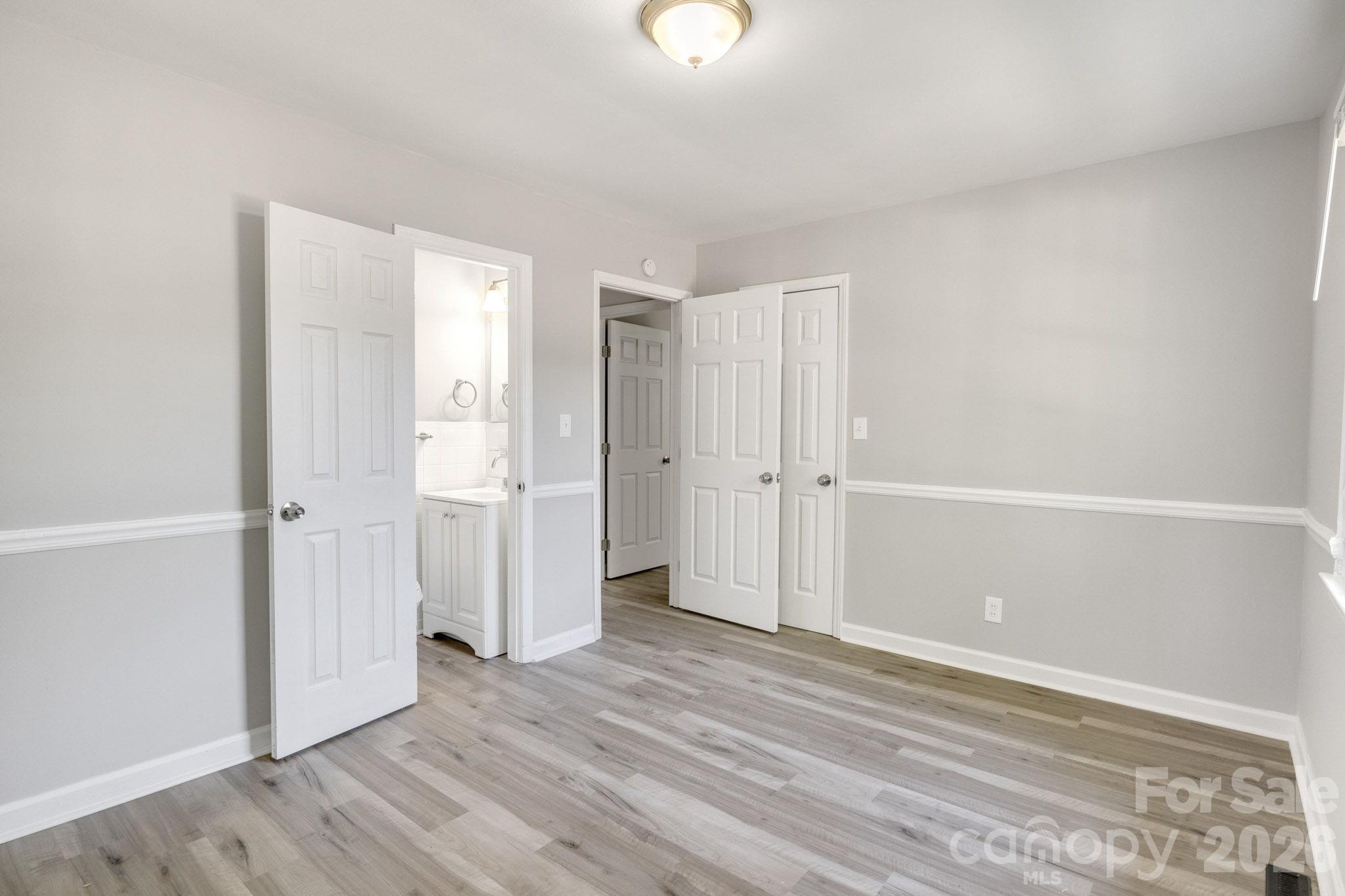 3637 Glenville Avenue, Charlotte, NC - photo 7 of 21