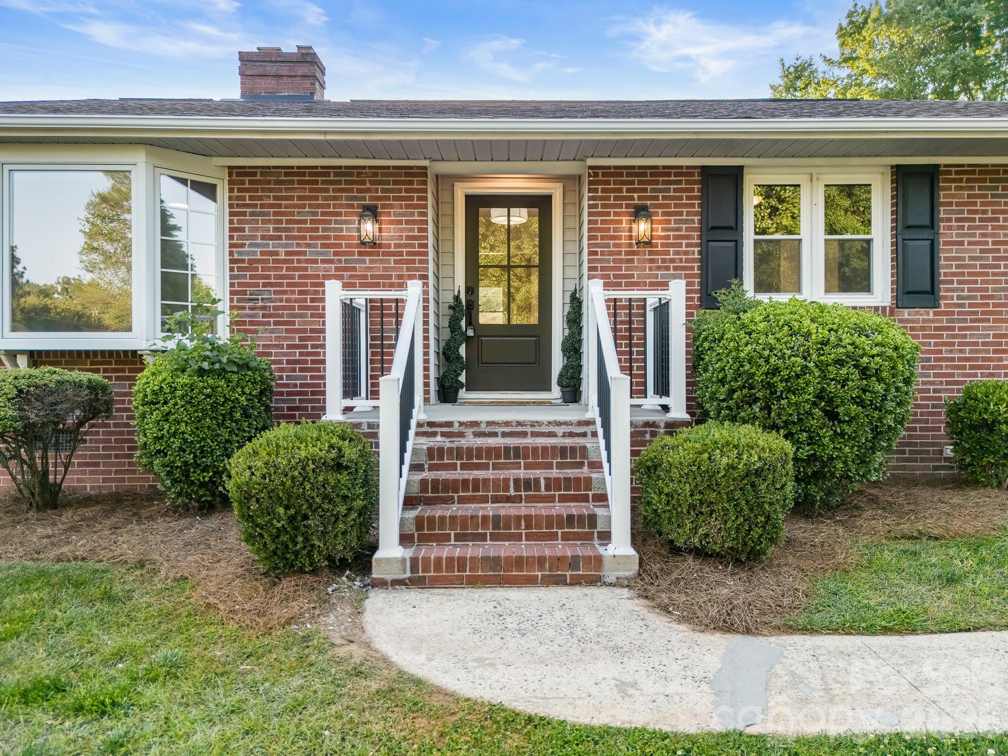 Photo 2 of 1447 Sullivan Street, Rock Hill, SC