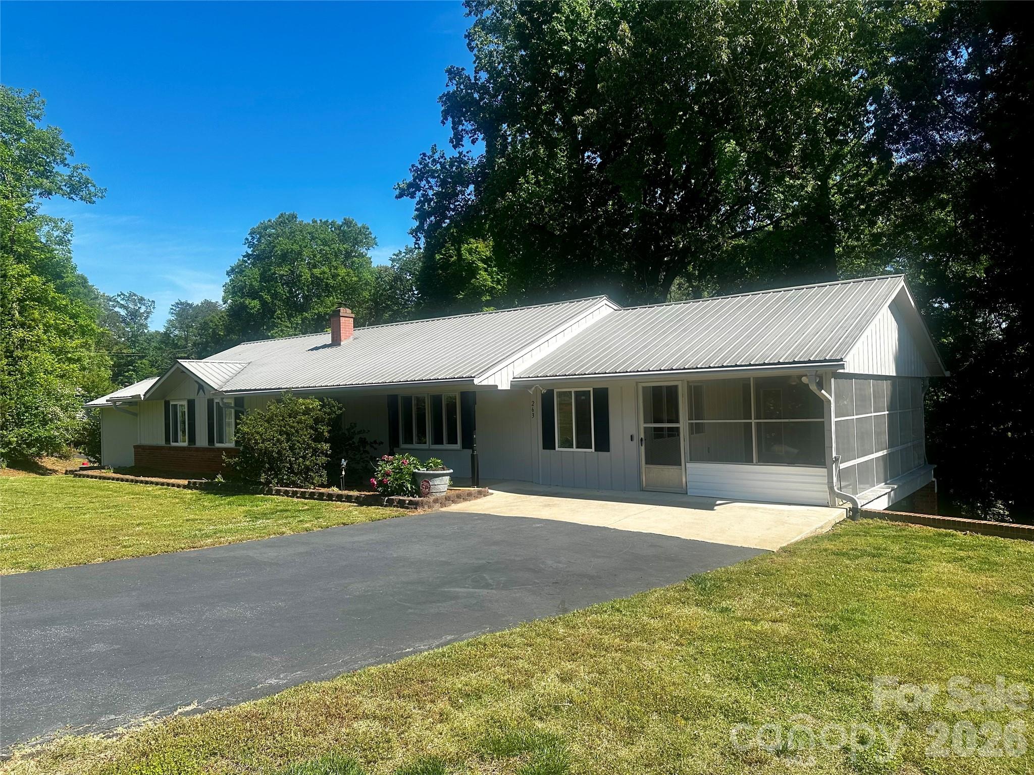 Photo 2 of 263 Spring Shore Road, Statesville, NC