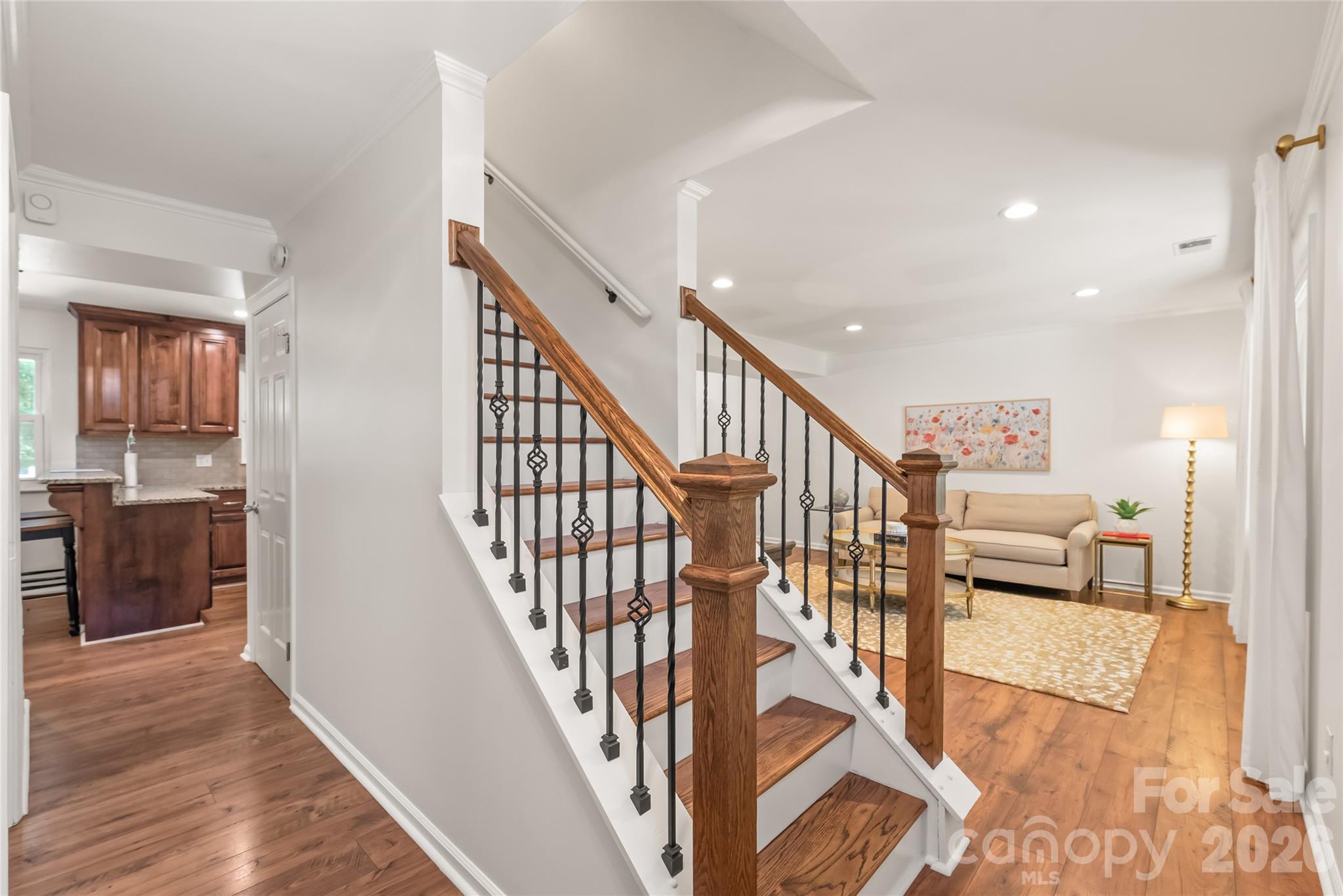 Photo 5 of 425 Regency Drive, Charlotte, NC