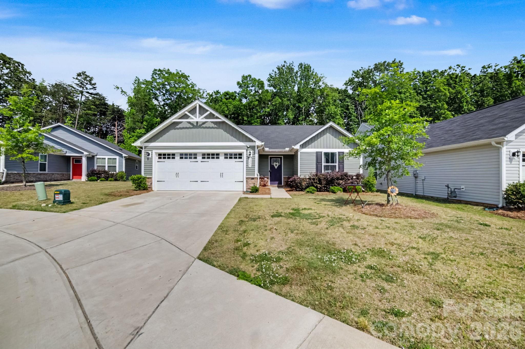 2220 Goldwood Drive, Charlotte, NC - photo 2 of 26