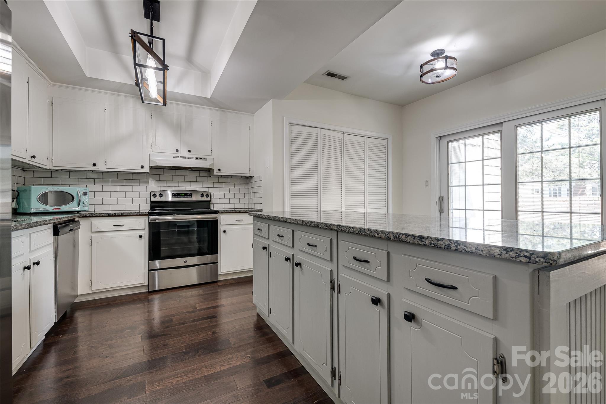 Photo 15 of 9235 N Vicksburg Park Court, Charlotte, NC